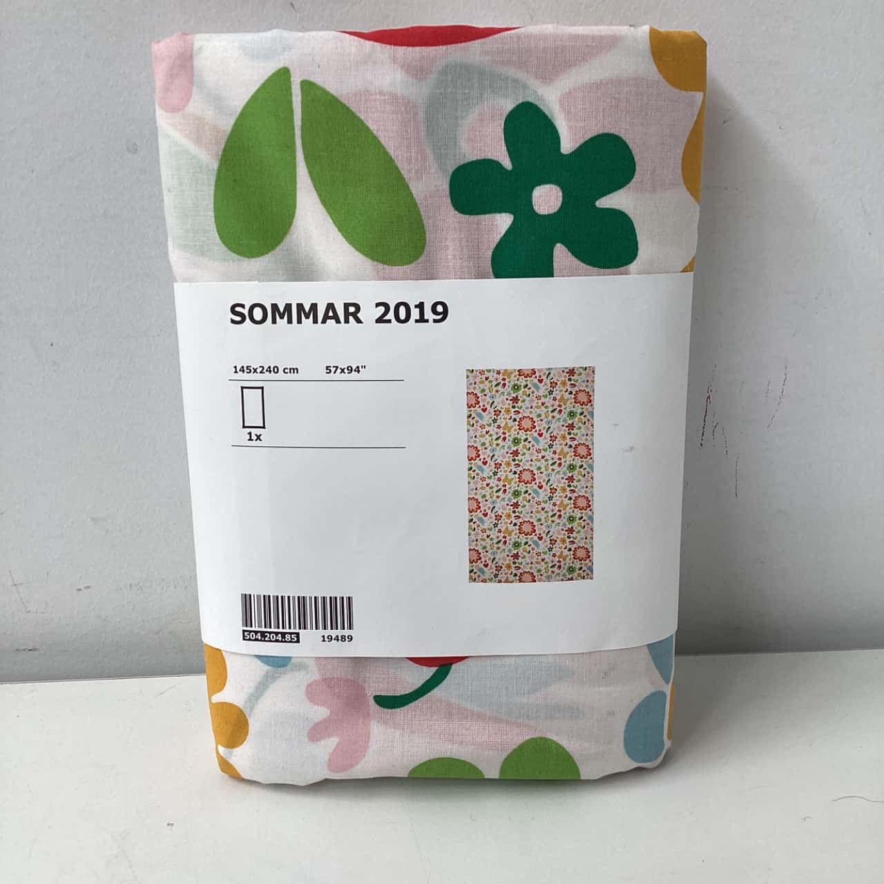 NEW - IKEA SOMMAR 2019 “Summer flowers”table cloth (s)