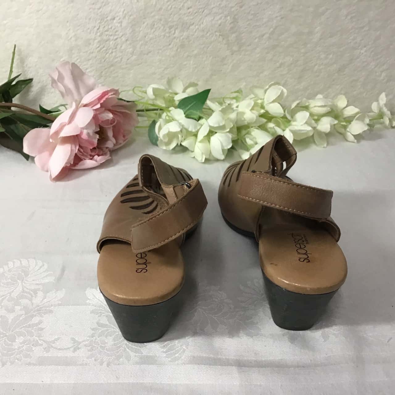 *REDUCED* Supersoft by Diana Ferrari Womens Size 7C Brown Leather Upper ...