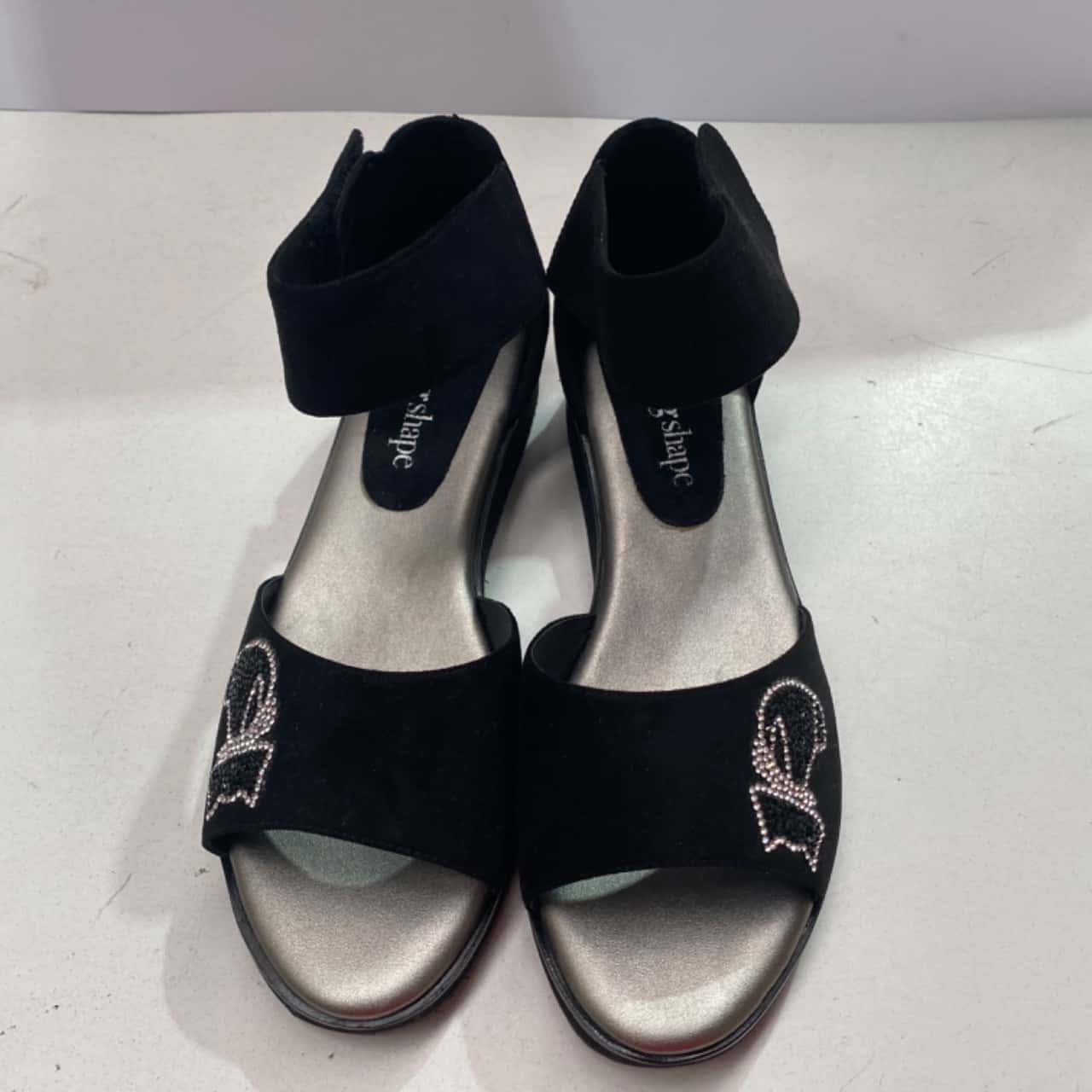Taking Shape Rhinestone Sandals Size 42 Black (s)