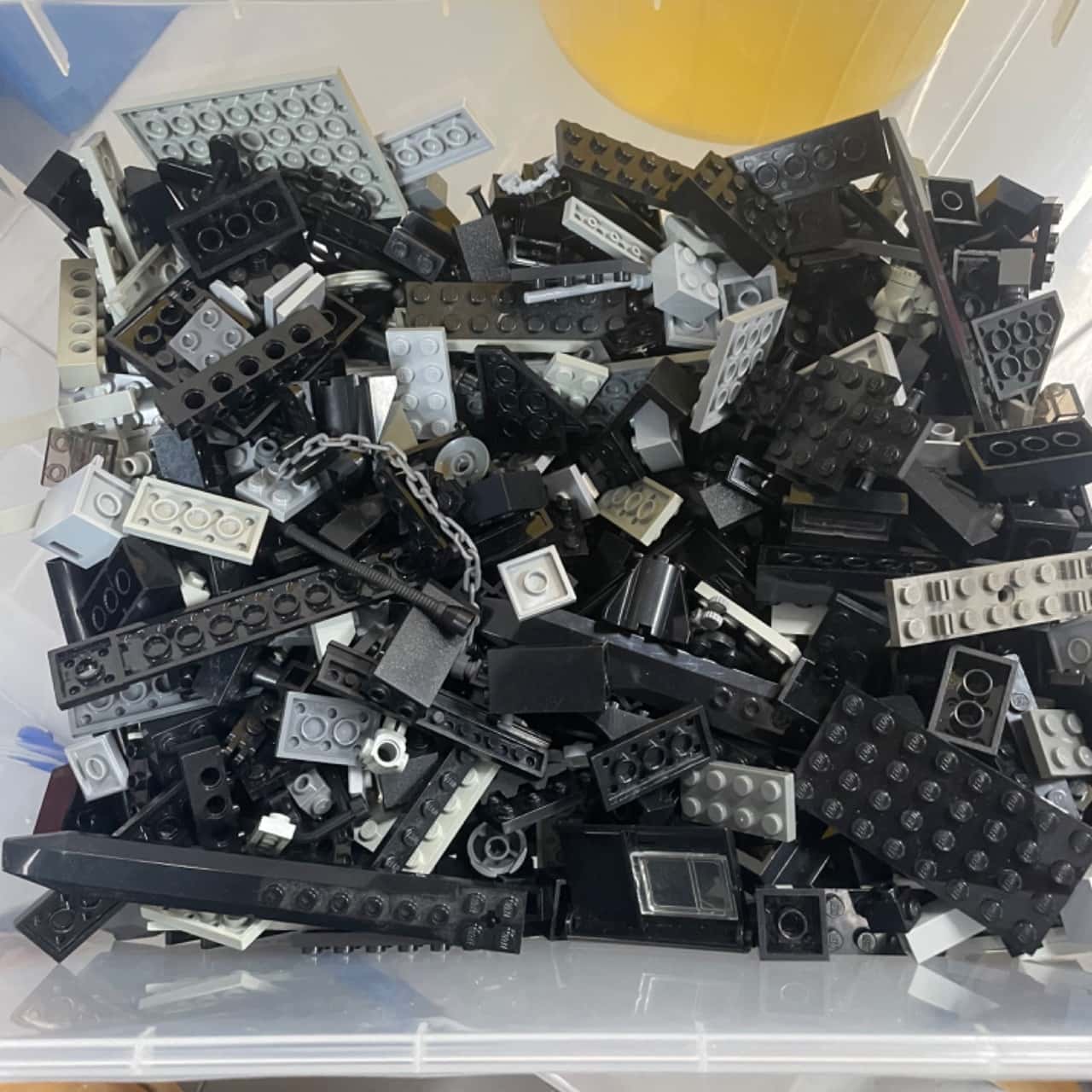 LEGO bulk lot C 1kg(s)