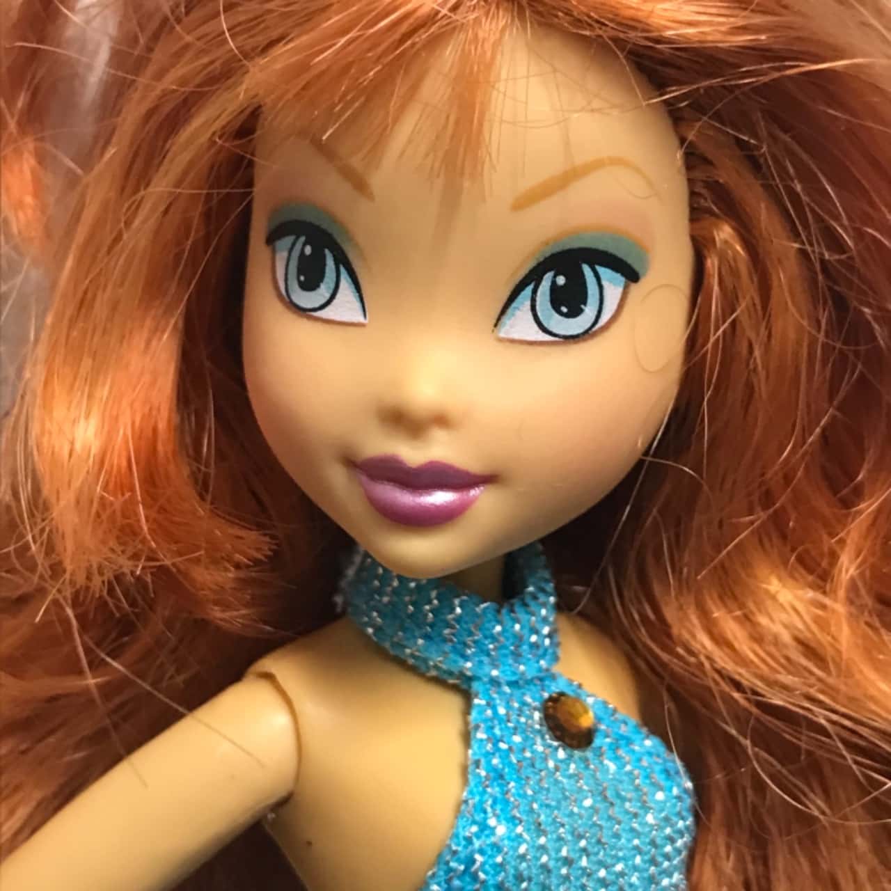 2004 Winx Club Doll - Bloom Mattel