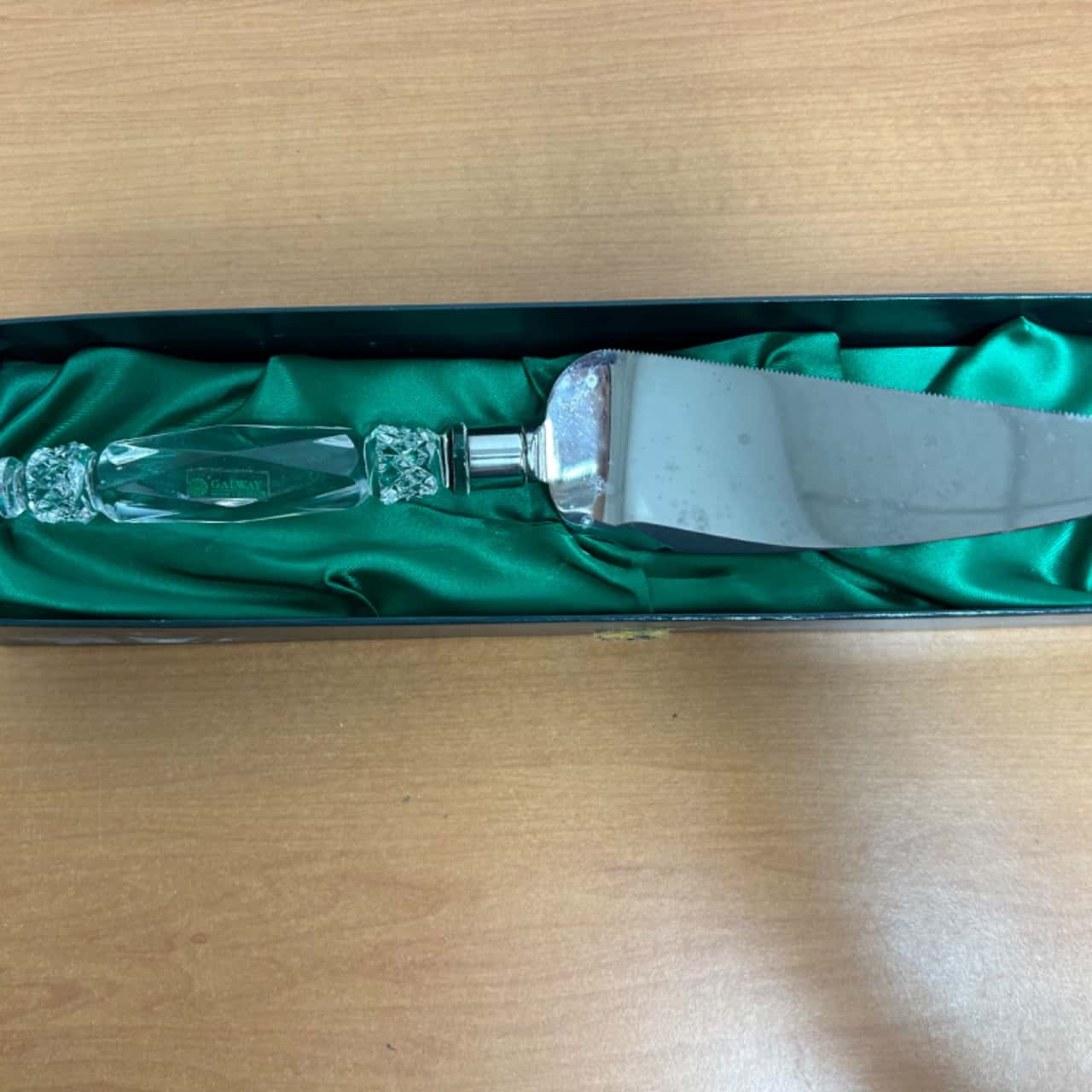 GALWAY IRISH CRYSTAL PIE/CAKE KNIFE - vintage (s)