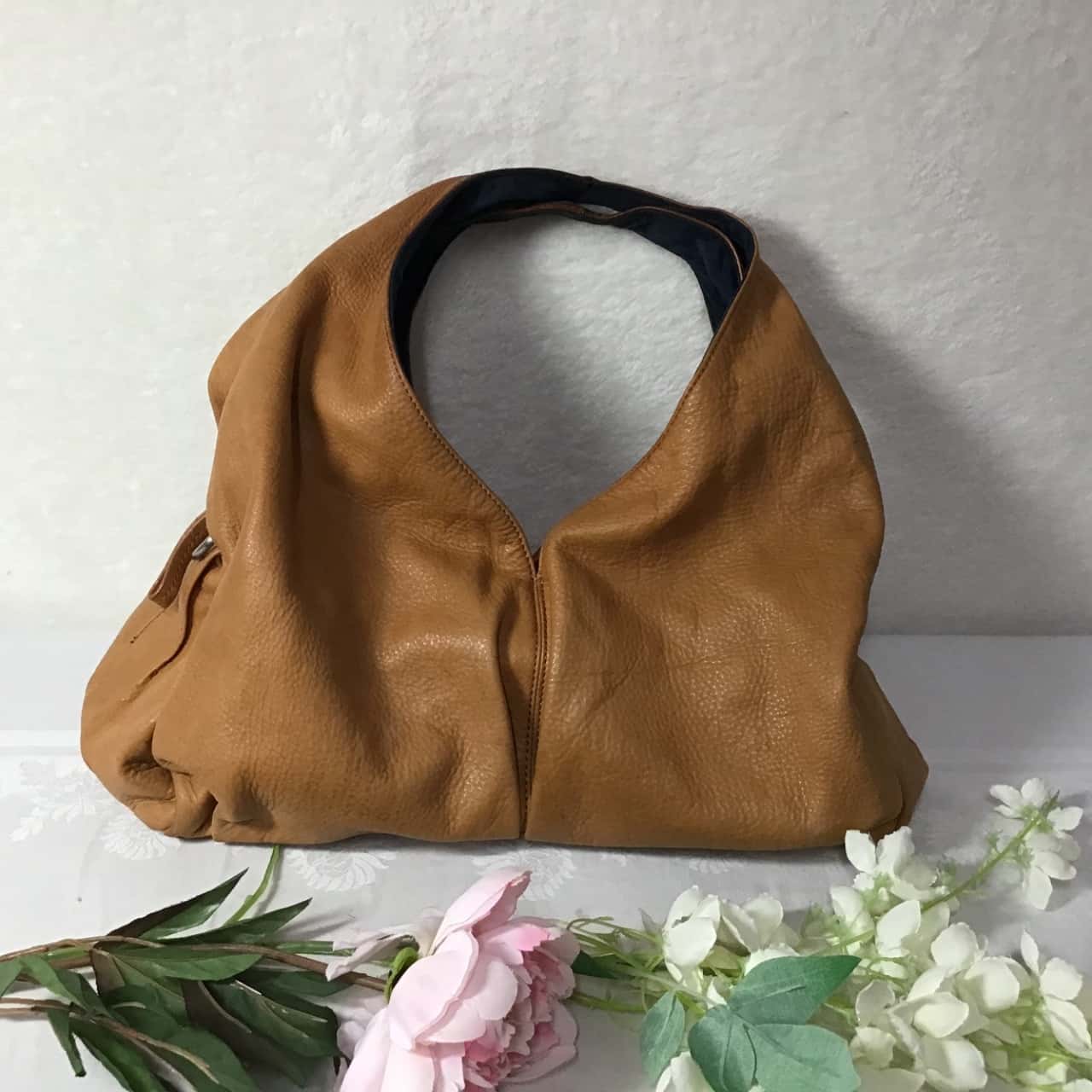 Sondra Roberts Womens Tan Brown Leather Tote Bag