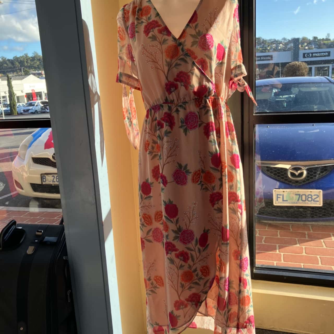 Basque Womens Size 10 Floral Dress / Maxi Dress / Short Sleeve Dress ...