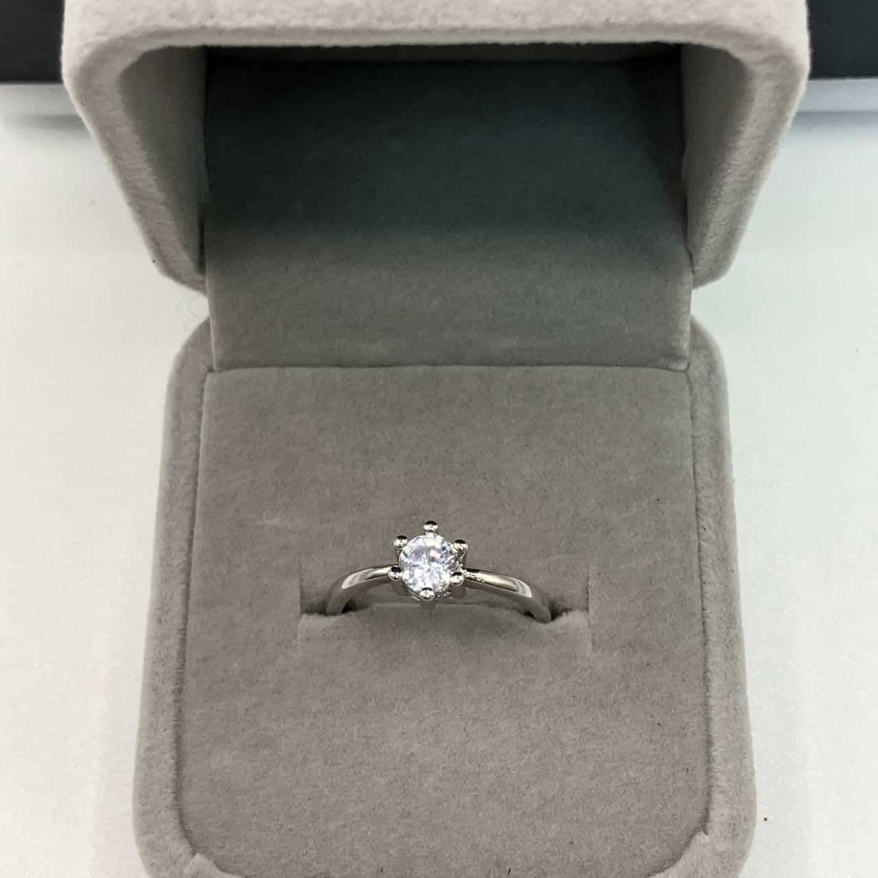 Womens Sterling Sliver Ring (S925)