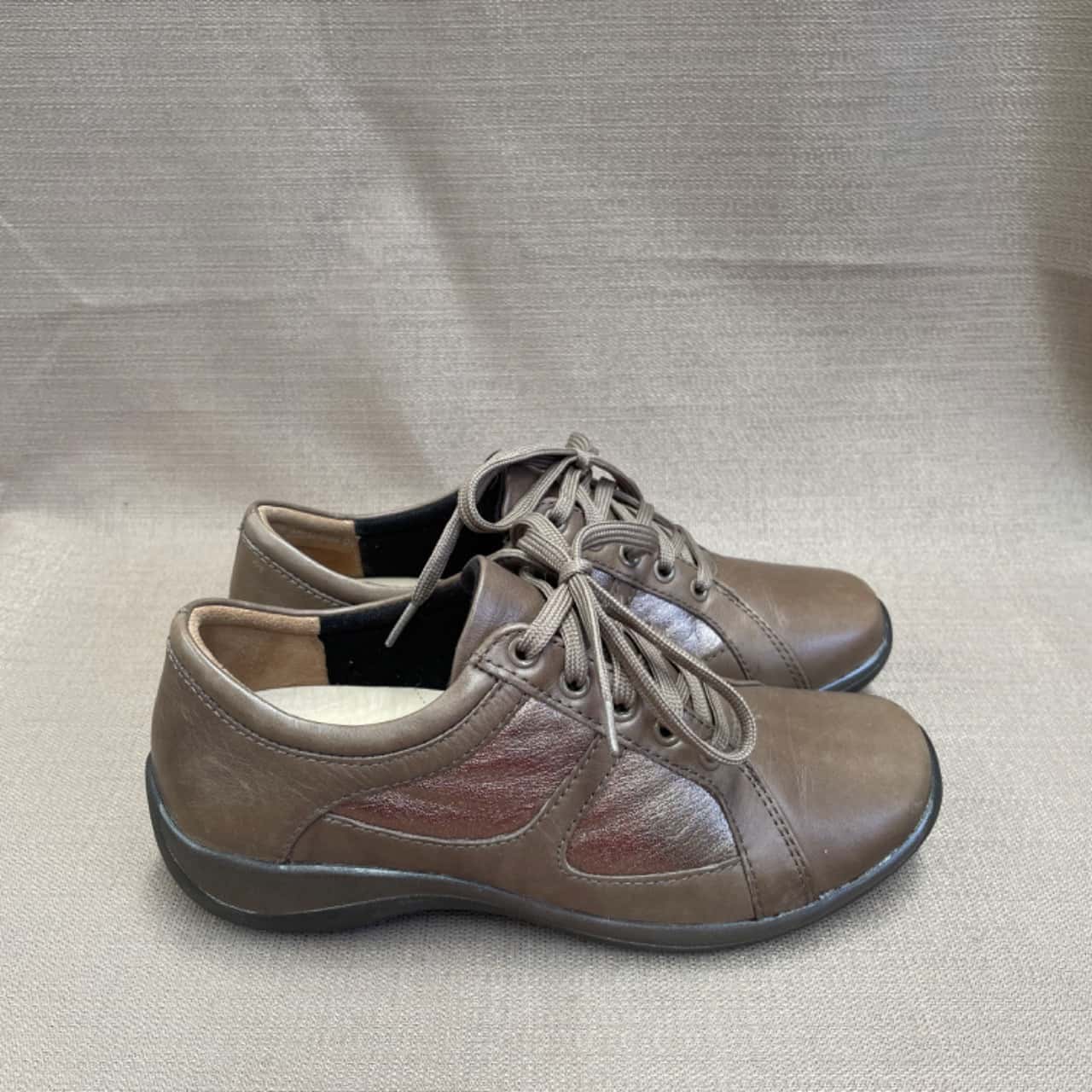 Ziera Women’s Bronze Super Support Laceup Shoes 36FF (s)