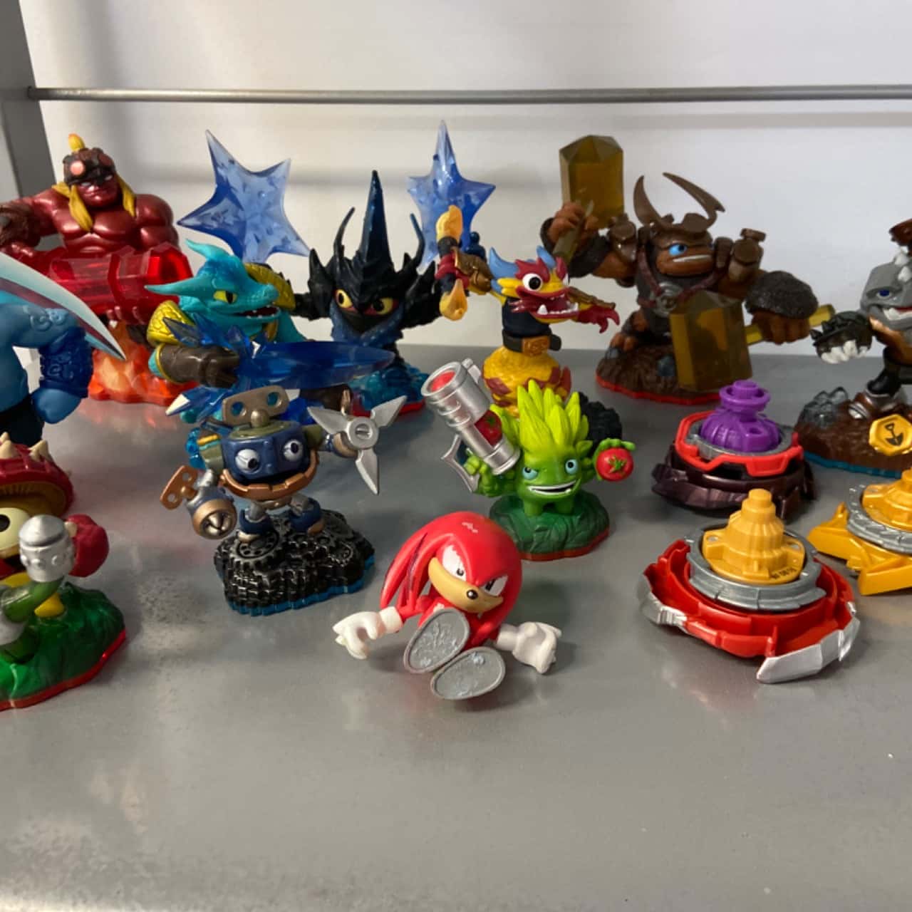 Various Bulk lot of Skylander figures
