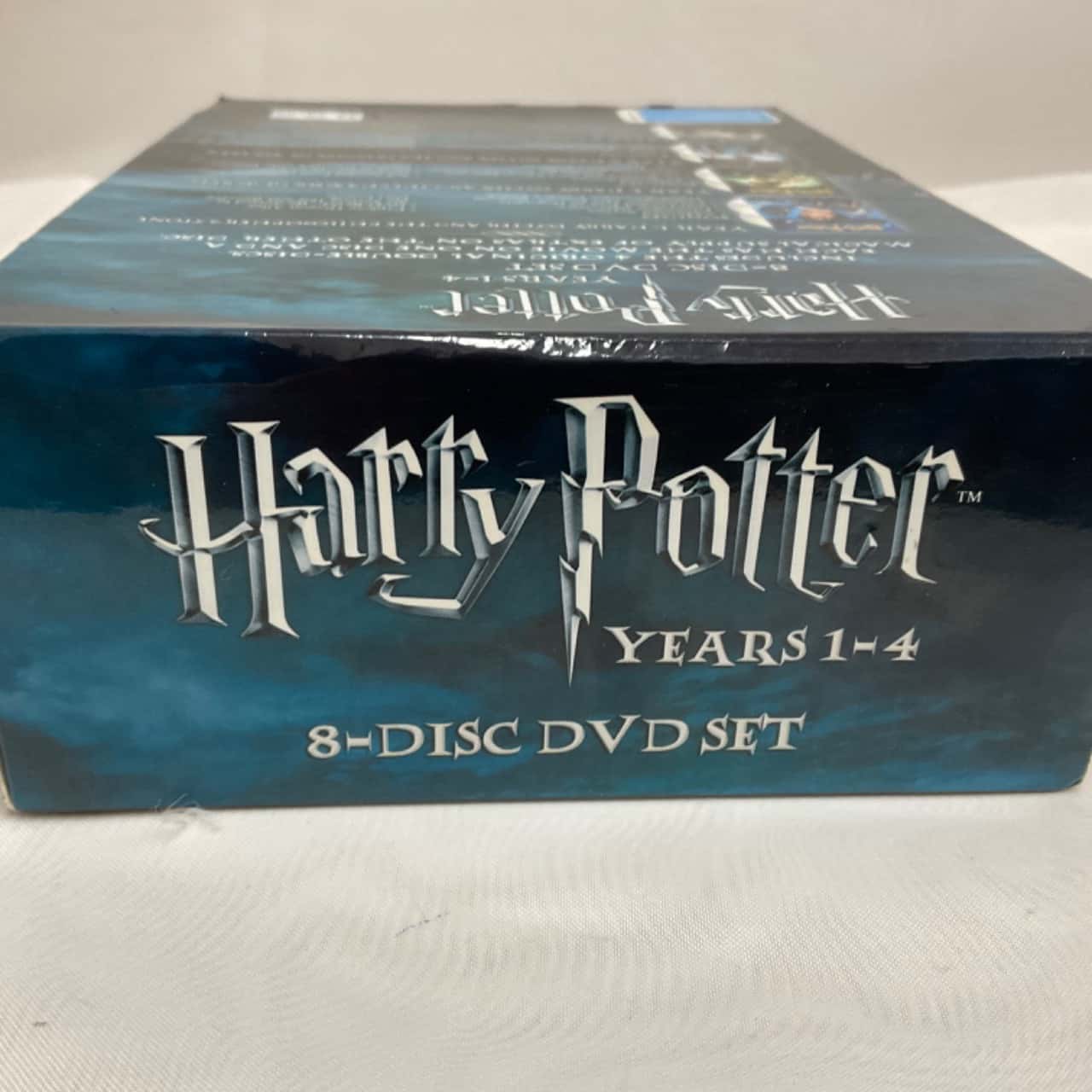 Harry Potter Years 1-4 8 disc DVD set 140x190x60
