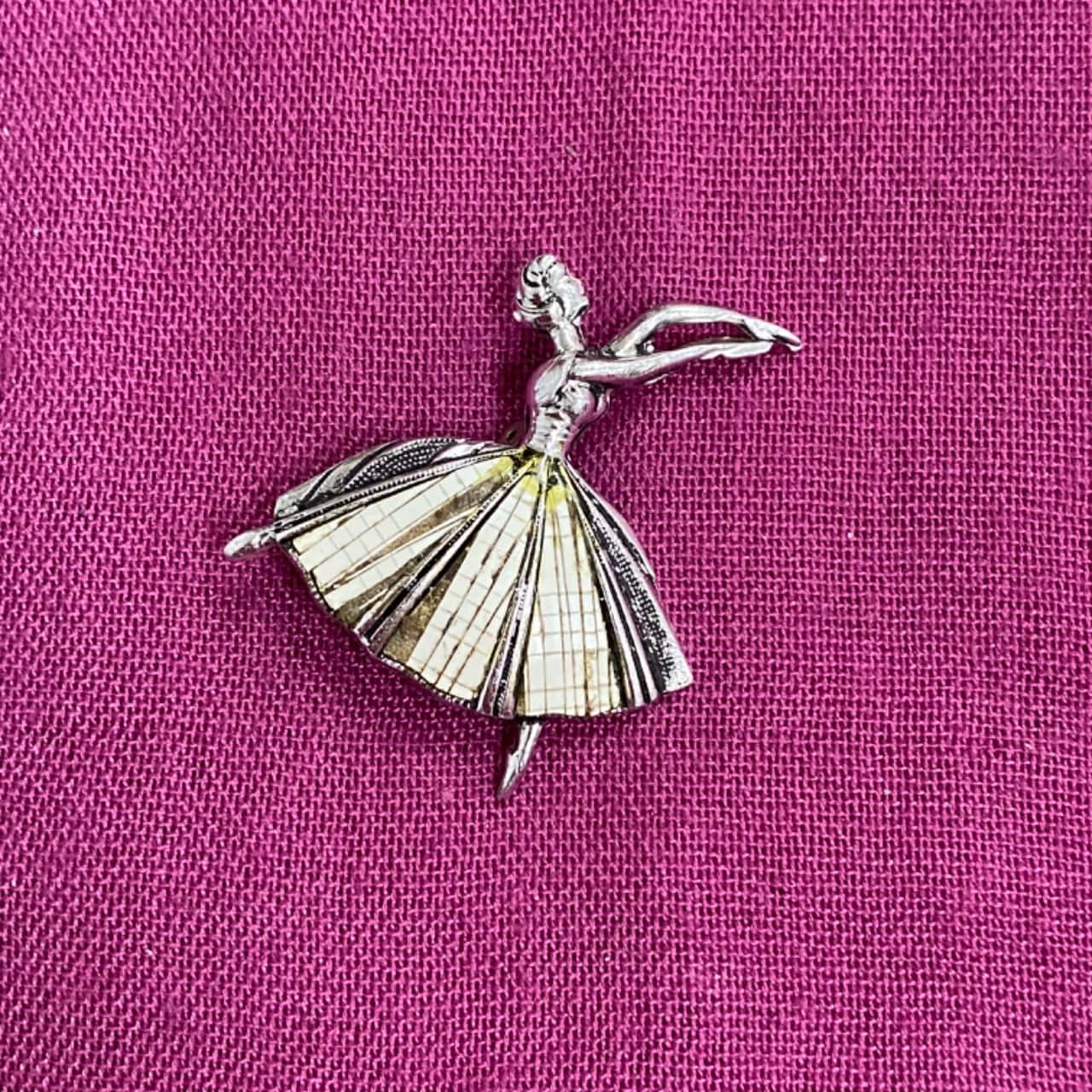 Womens Vintage Dancing Lady Brooch(s)