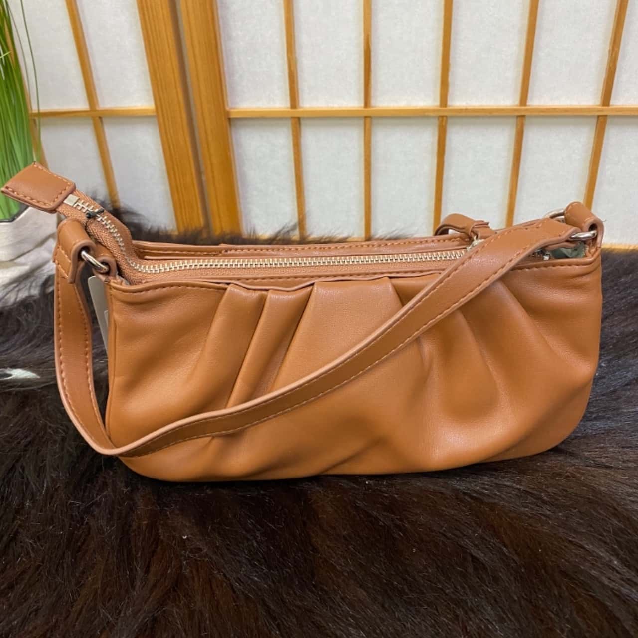 BNWT Tony Bianco Womens Handbag Brown ***reduced***(s)