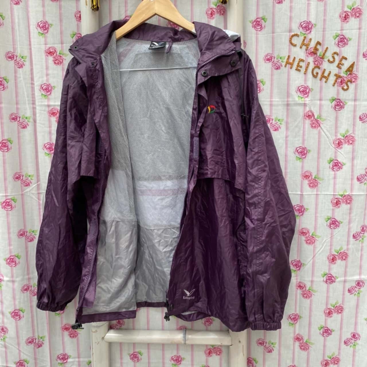 Womens SIZE SMALL RAINBIRD Fold Up Stowaway Raincoat Purple - RRP $79(s)