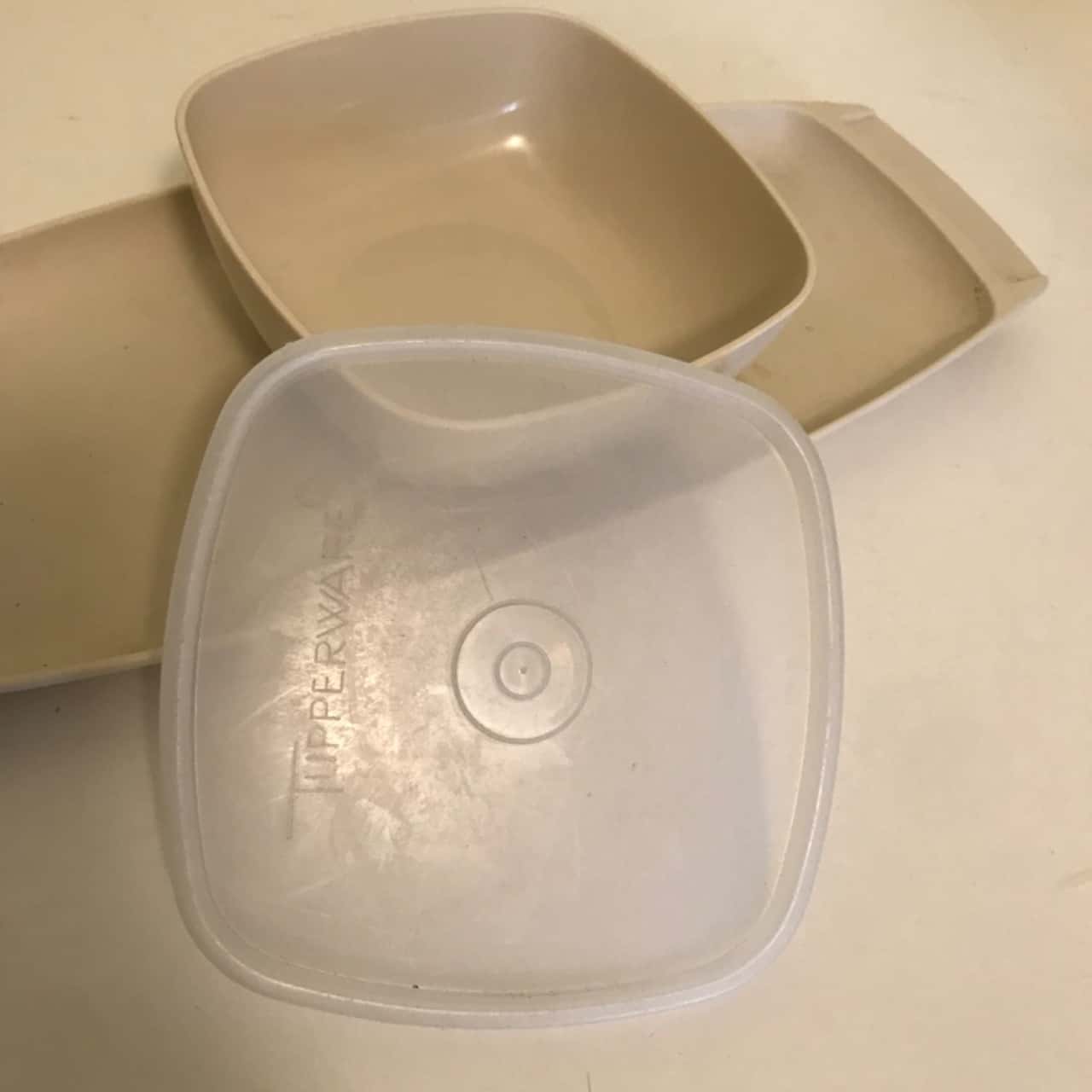 Vintage Tupperware Dip n Chip Server with Lid