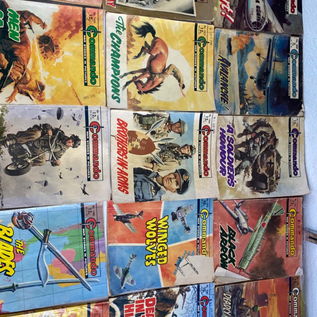 Vintage commando collection (s)