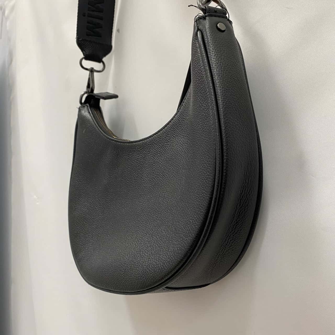 Mimco Classico Crescent Crossbody Bag Women's Genuine Leather Purse ...