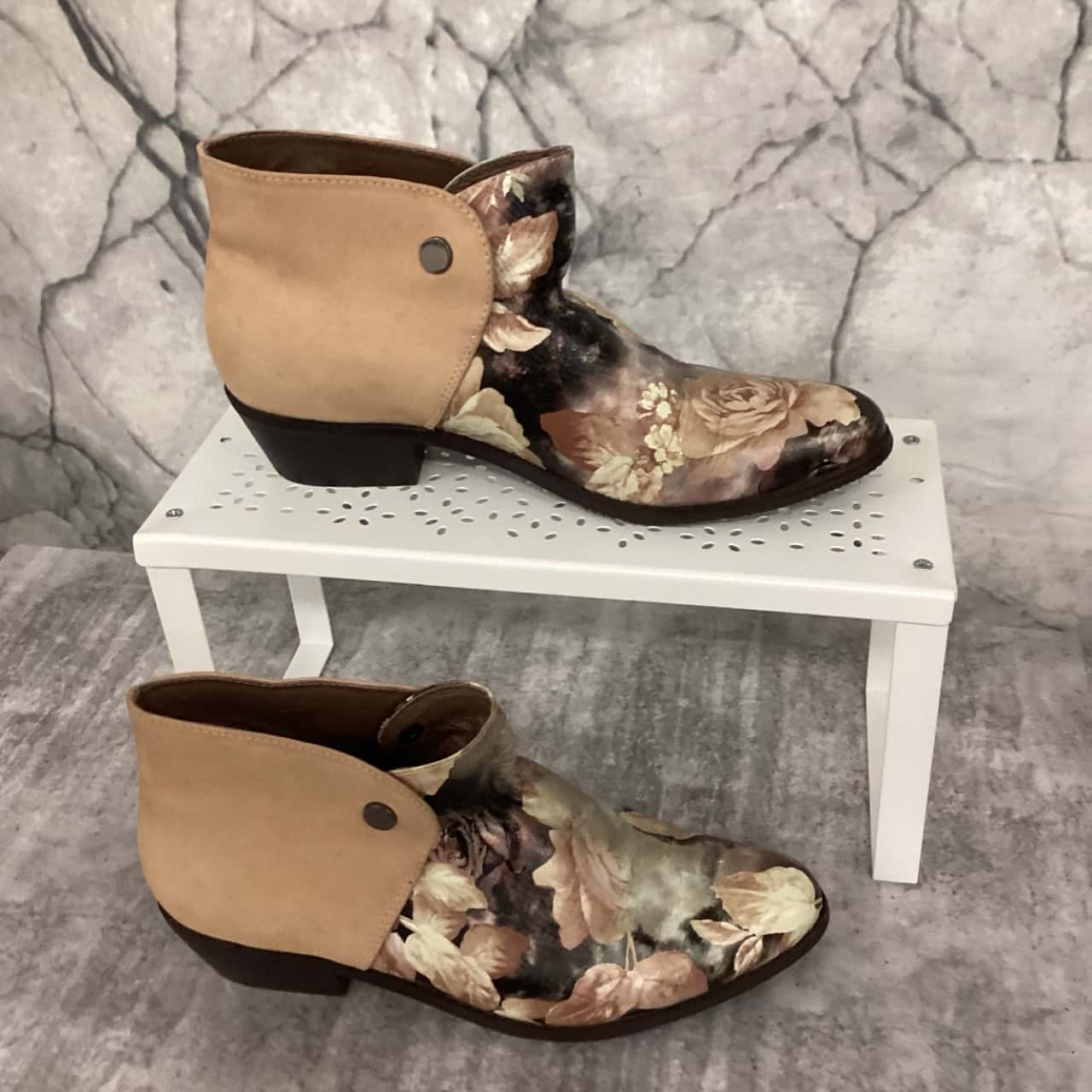 Nu x Neo Womens Size 39 Brown/Floral Ankle Boots(s)