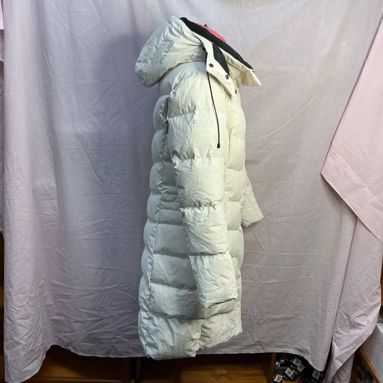 Pelliot Womens Size XL Winter Jacket Cream - Used Very Good | Salvos Stores