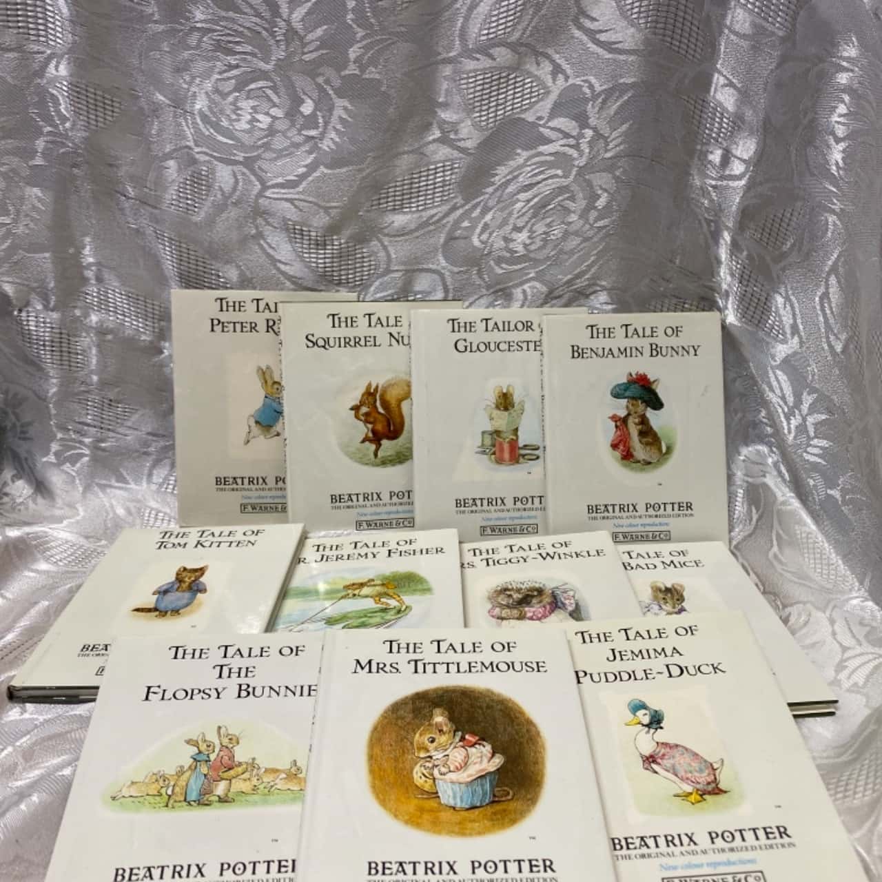 The Original Peter Rabbit Books by Beatrix Potter 1-11