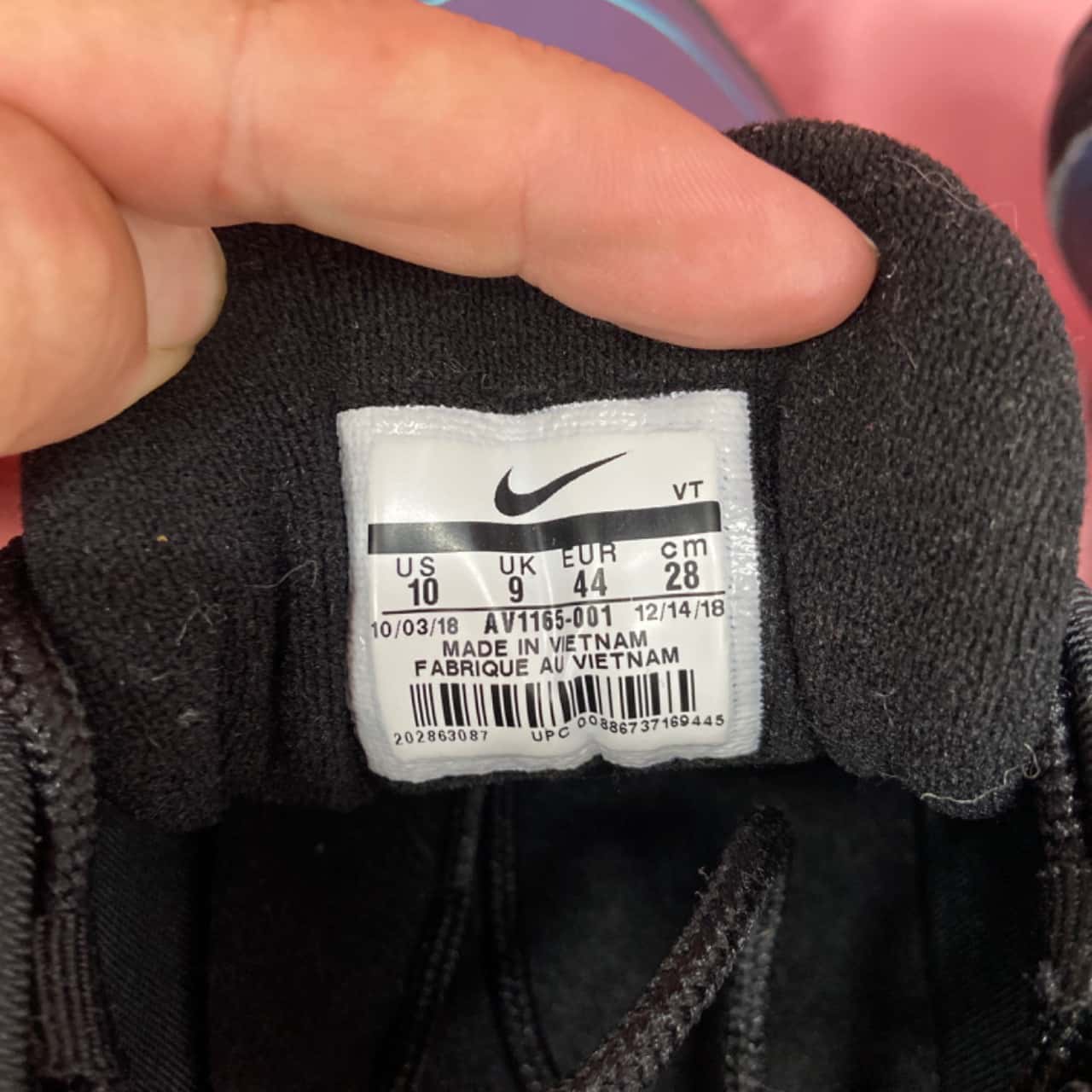 Nike Unisex Size 10 Black / Purple (s)