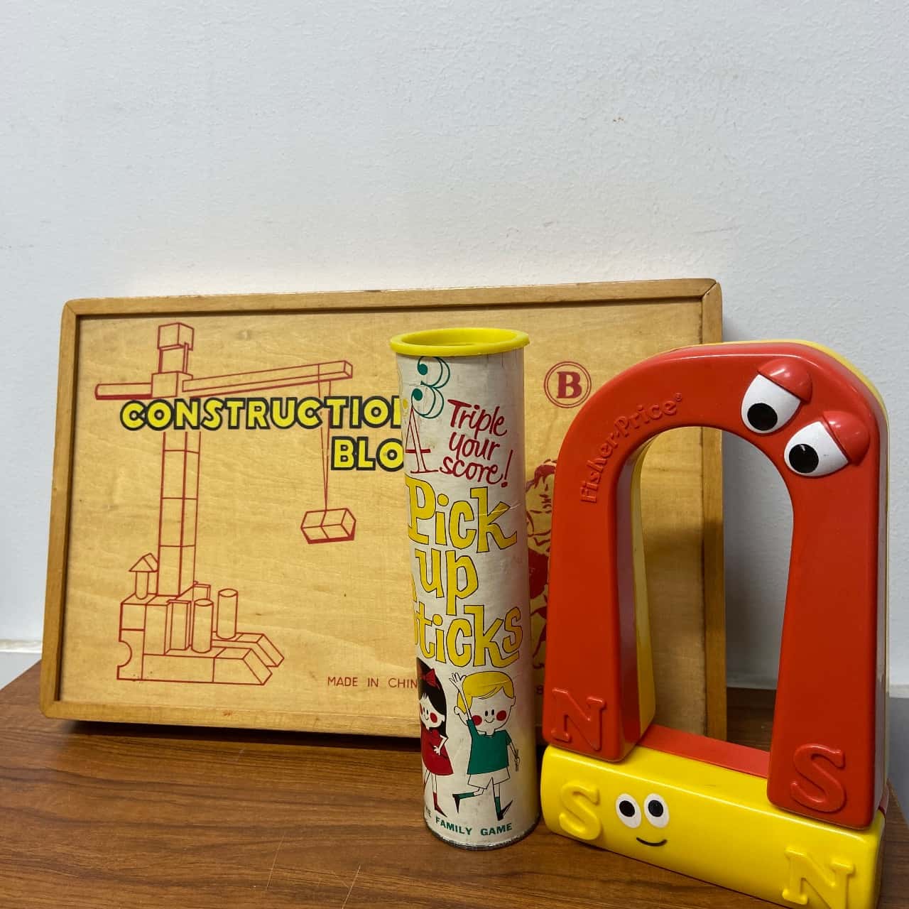 Collection of 3 vintage toys