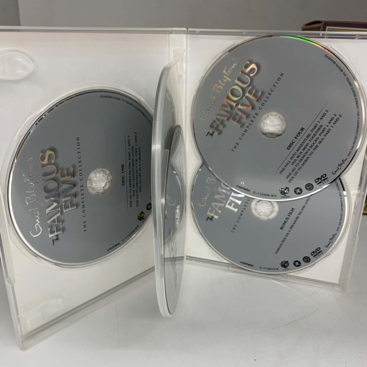 Enid Blyton Box Set The Famous Five Adventure Pack Contains 5 DVDs ...