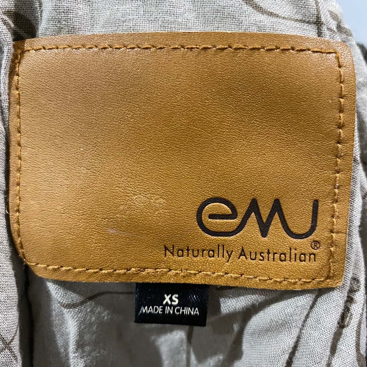 Women's EMU Size XS (s)