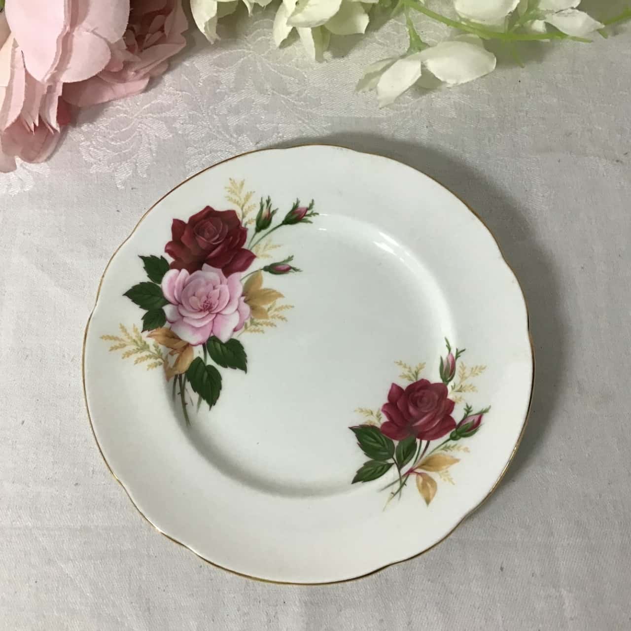 Royal Standard Pink / Red Roses Pattern 2 x Fine Bone China Side Plates