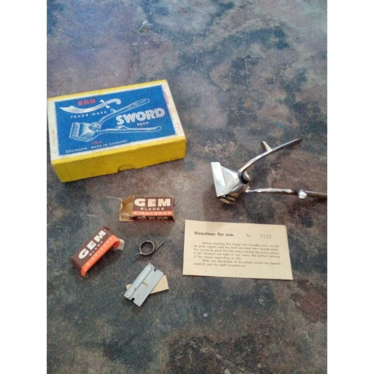 ERN Hair Clippers w/Instructions in Box - Made in Germany(s)