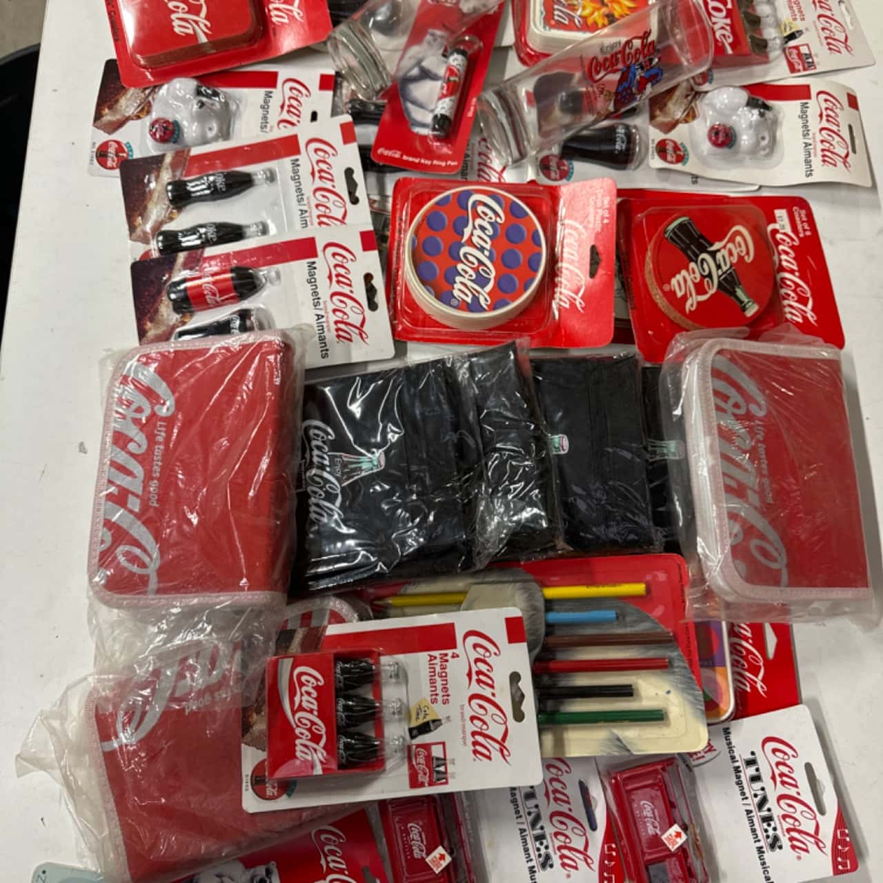 Huge collection of Coca-Cola retro(s)