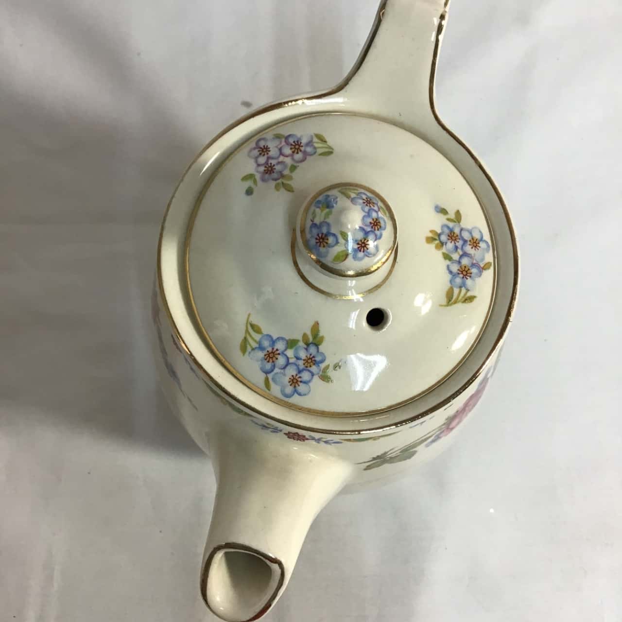 John Maddock & Sons Ivory Ware Tea Set(s)