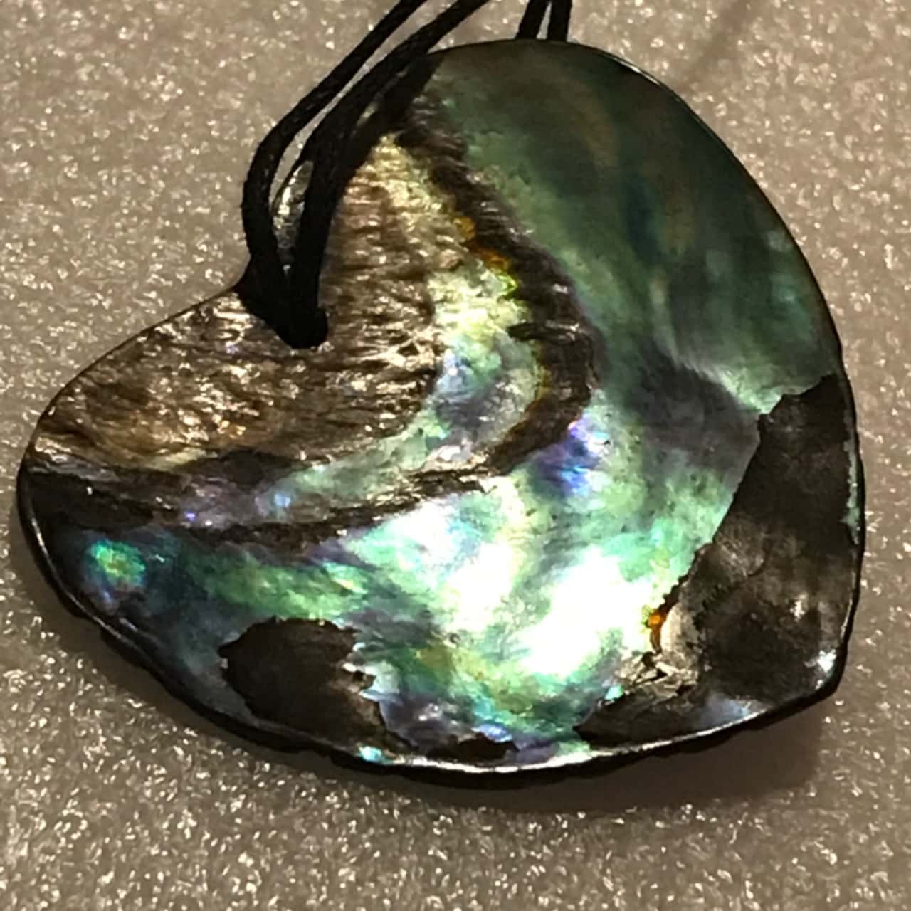 Womens Abalone Heart Necklace on 4 Strand Black OC1726801(s)