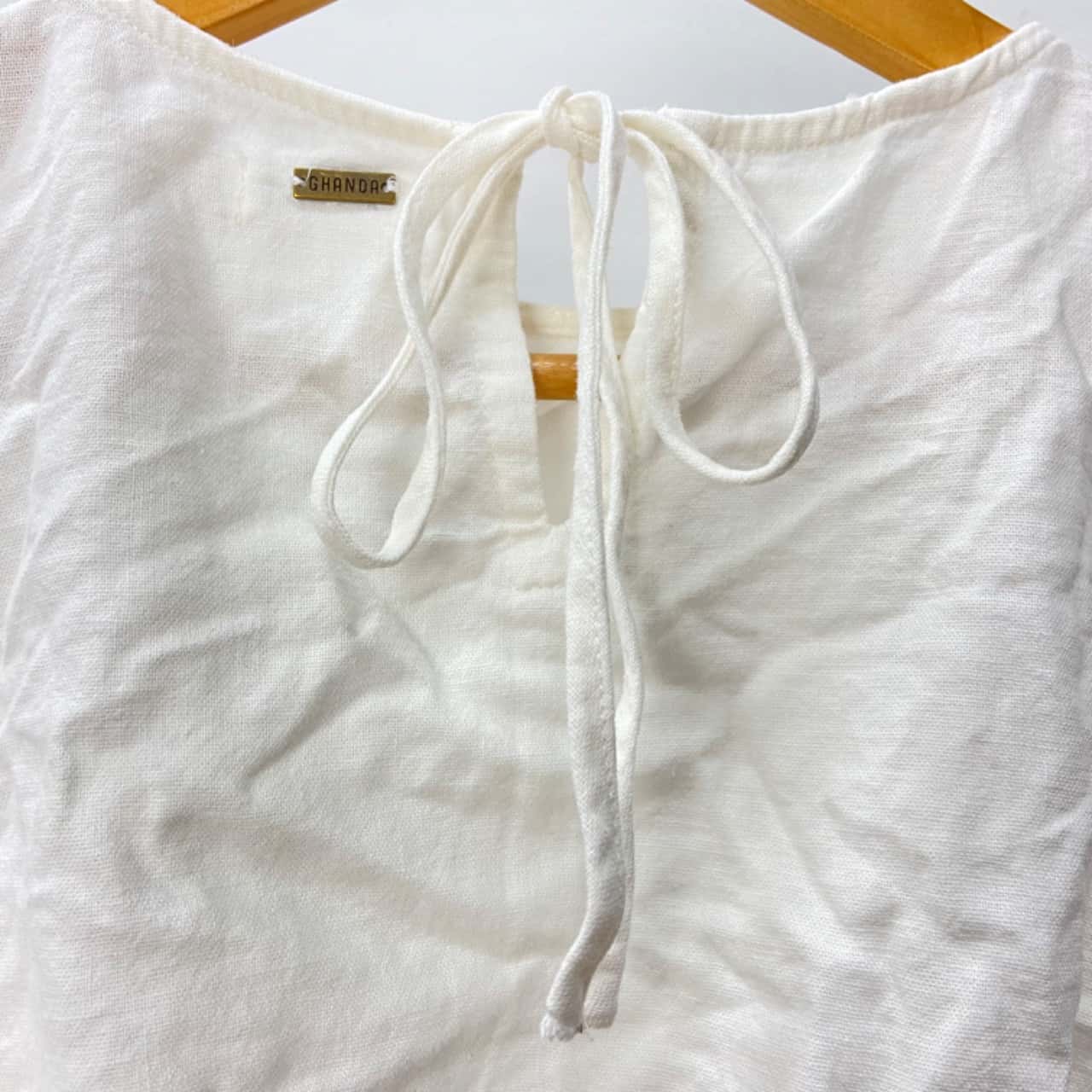Ghanda Womens Size XS Cropped Top White (s)