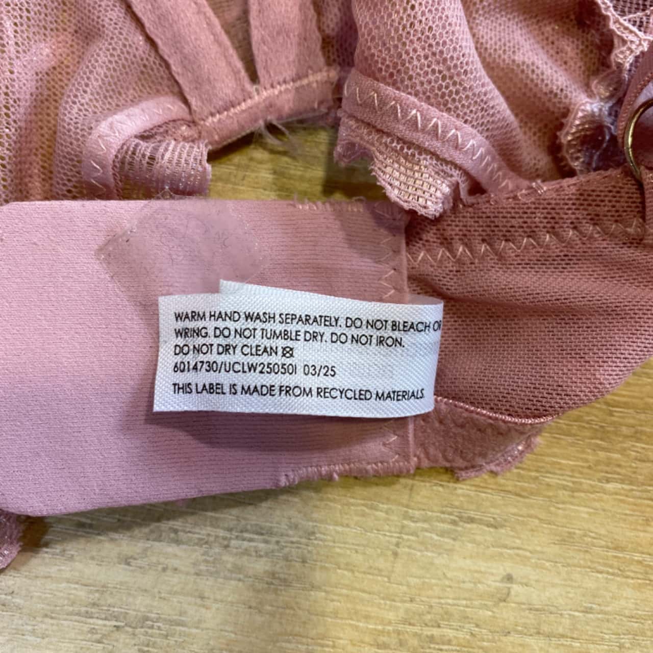 Chloe&Lola Women’s Size 12C Bra Pink (s)
