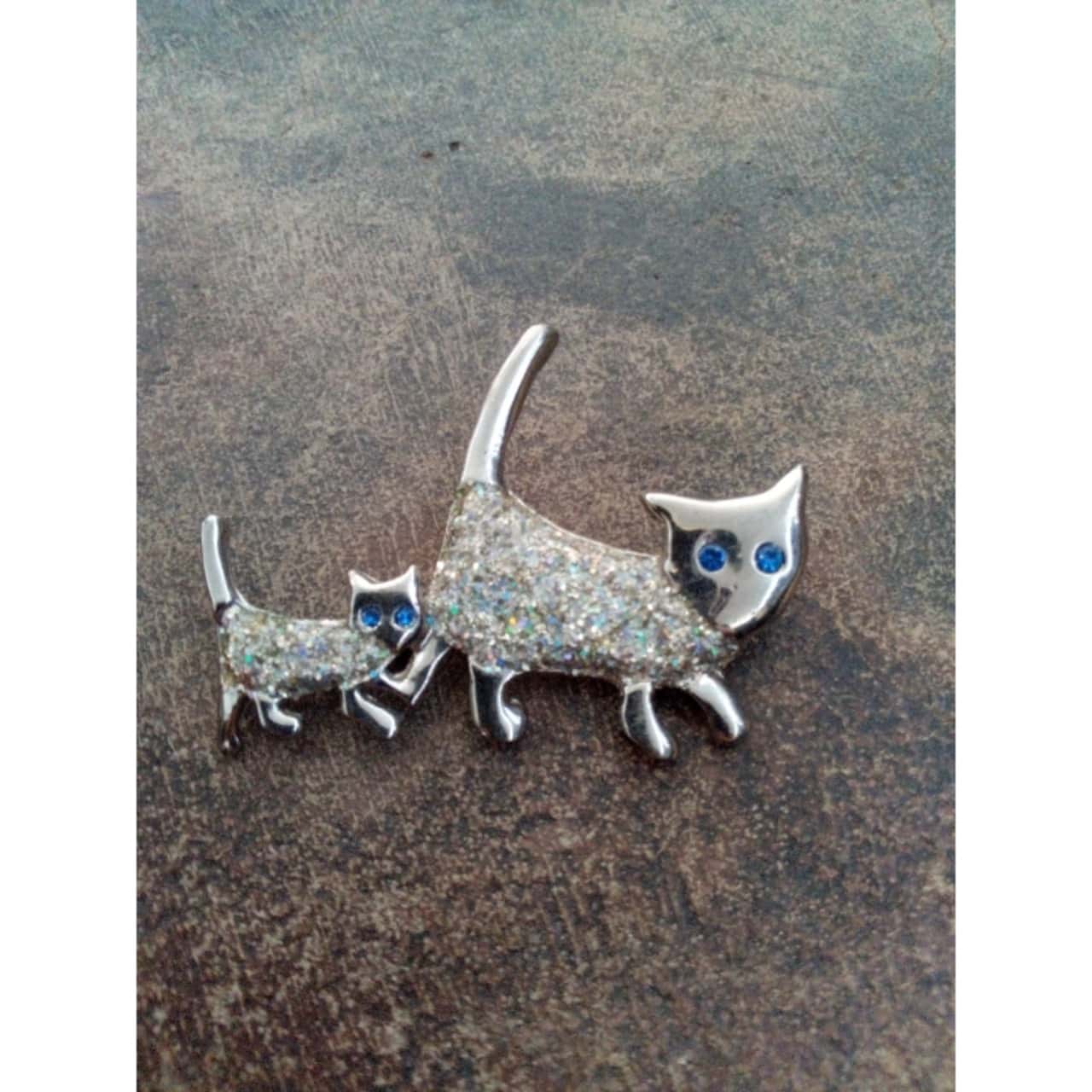 Cute Cat with Kitten Brooch(s)