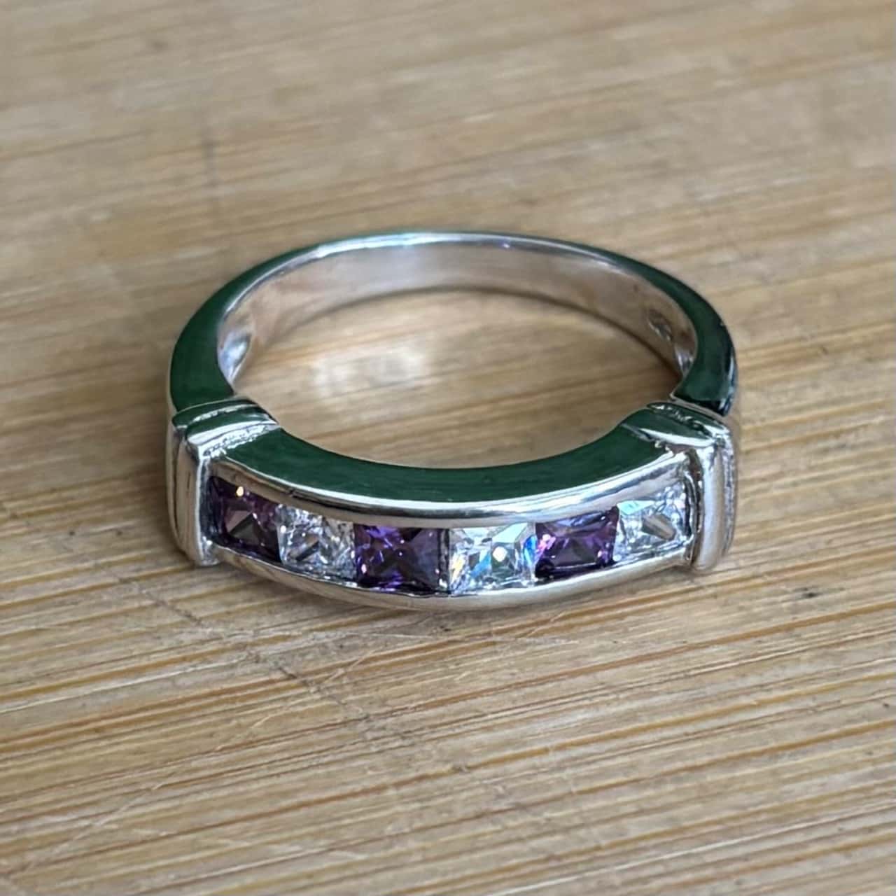 Silver & Purple Ring (Stamped 925)(s)