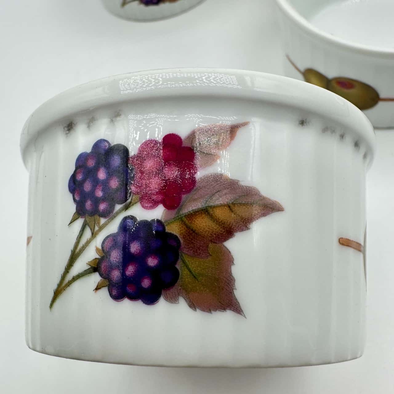 ROYAL WORCESTER RAMEKINS SET OF 4