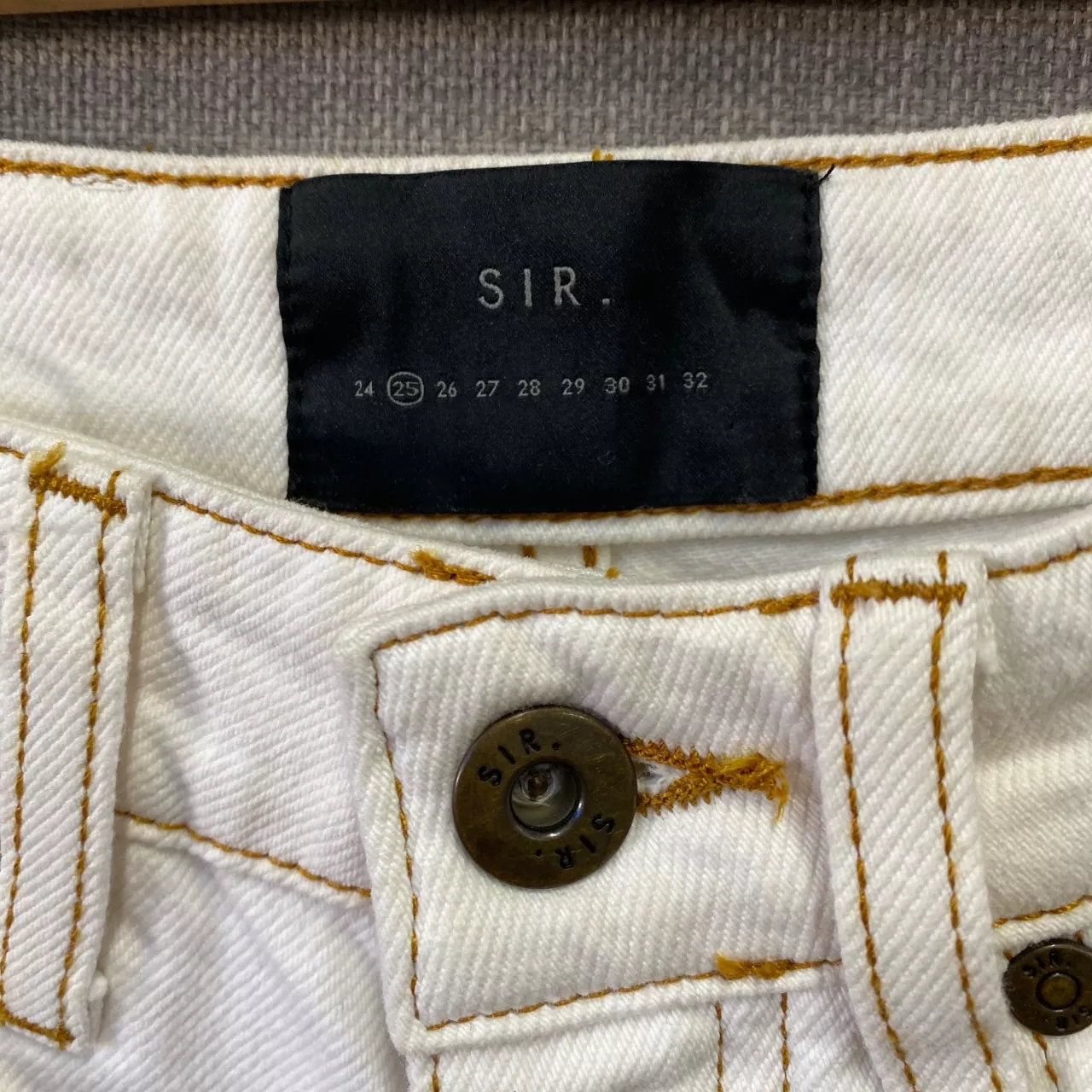 SIR the Label Mens Size 25 Straight Leg Jeans White (s)