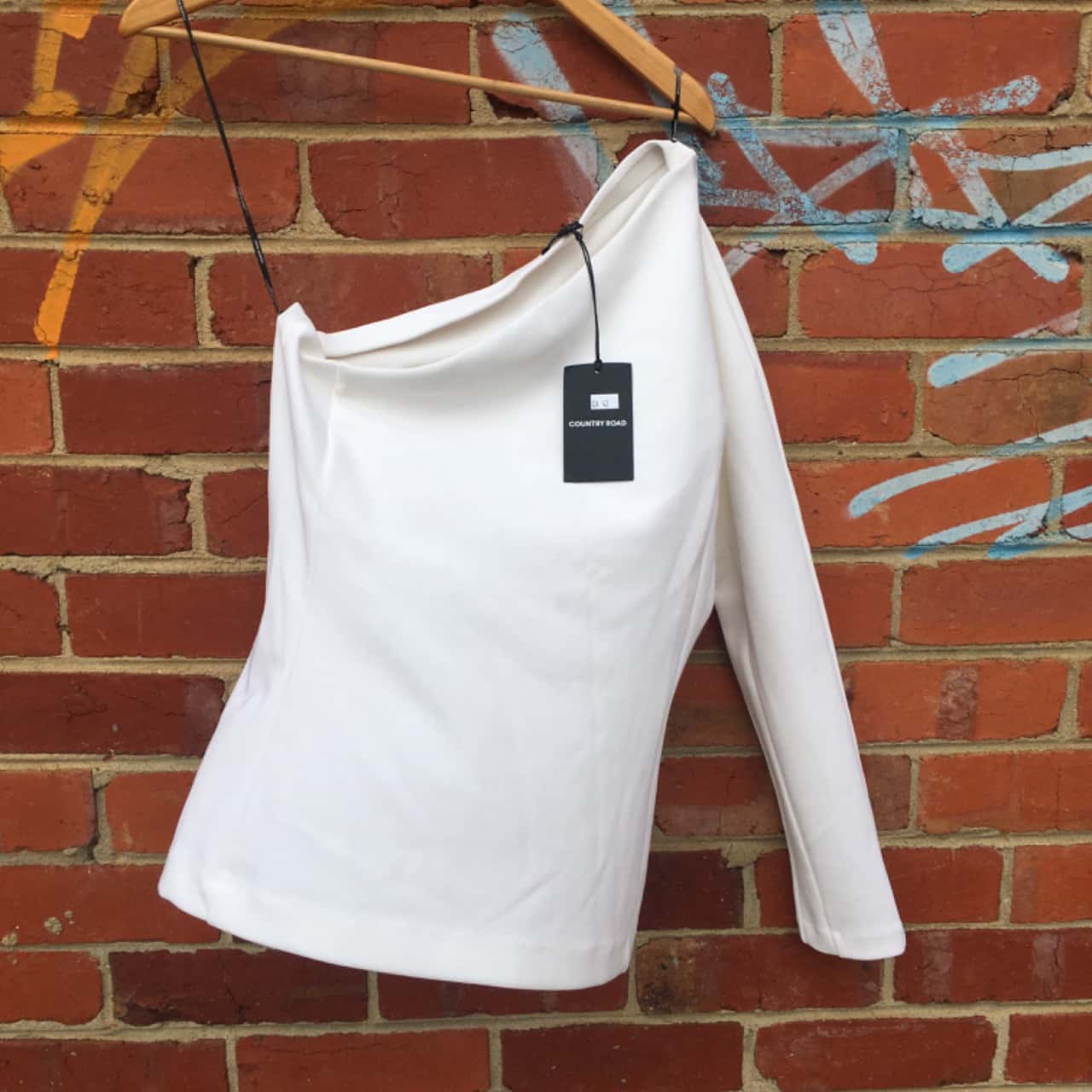 BRAND NEW Country Road top Womens Size S Cream (s)