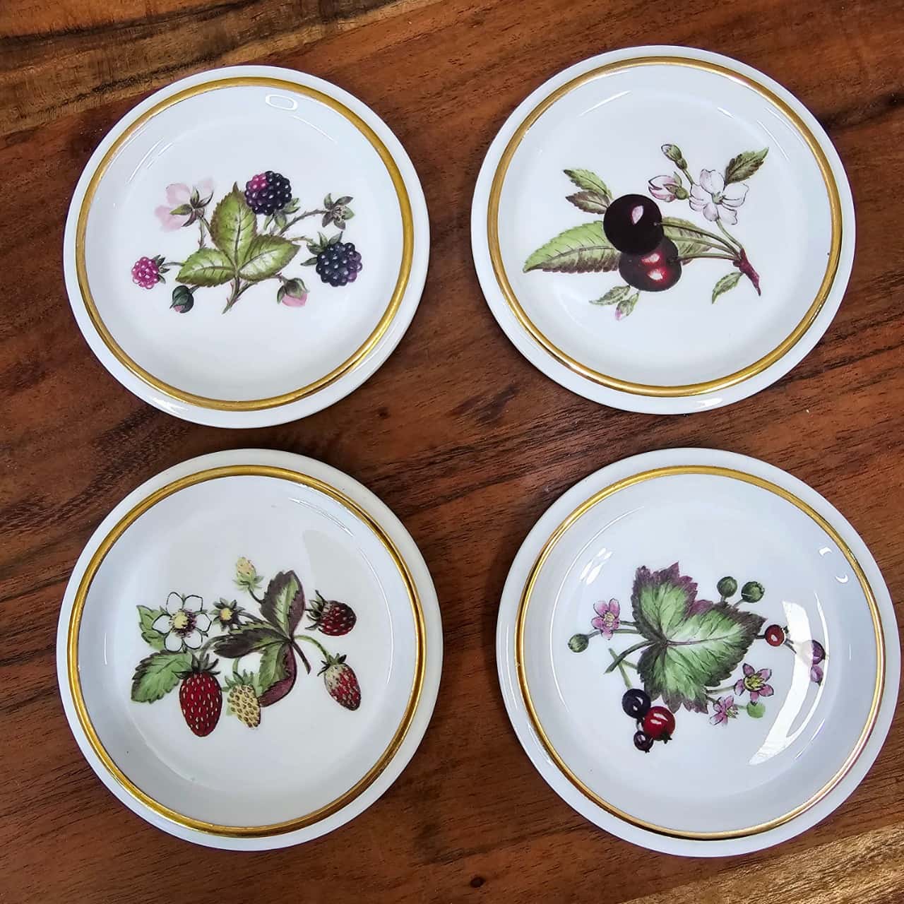 Regency English Bone China Set Of 4 Coasters - Made In England (s)