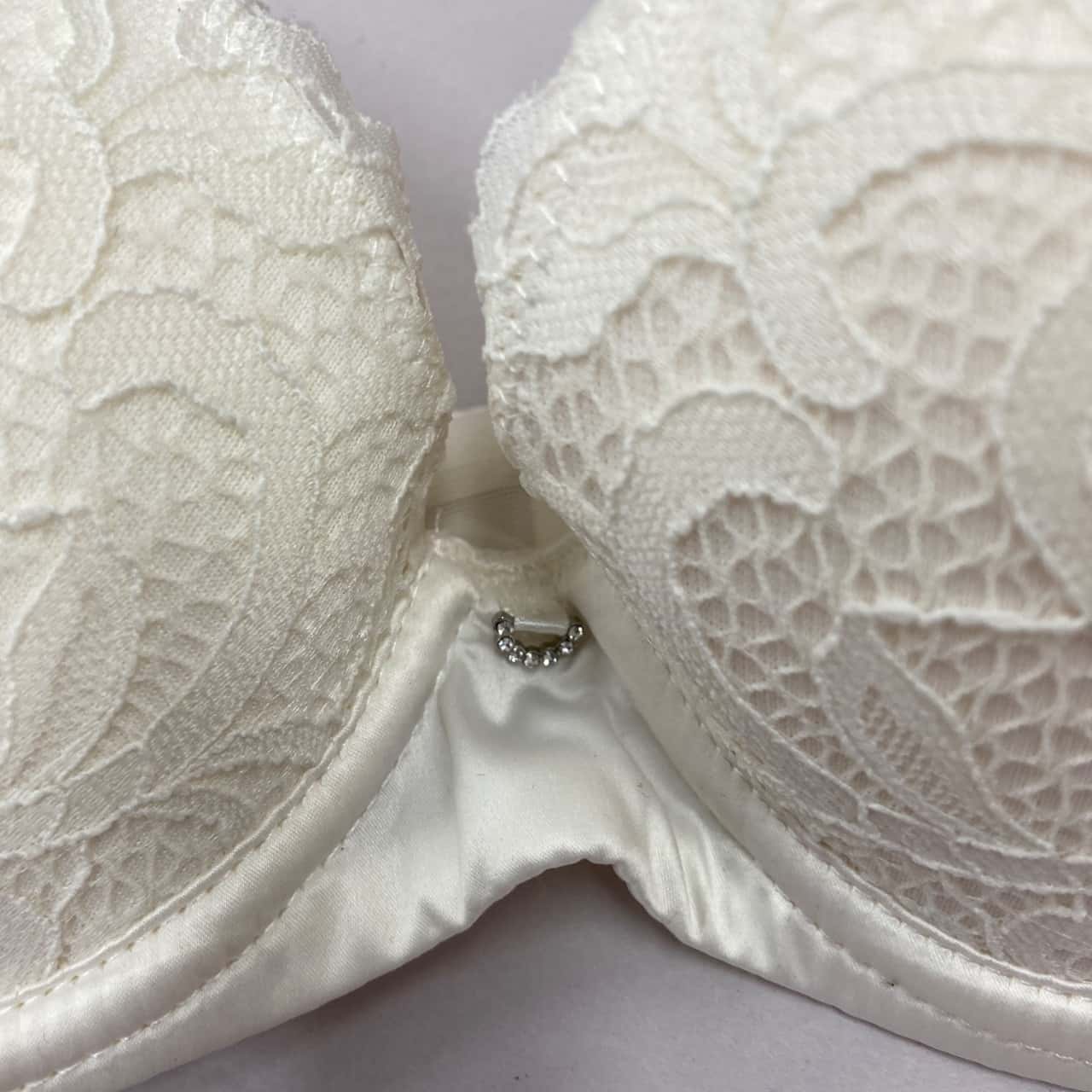 Bras N Things - Dentele Double P/U Bra in Ivory Size 12A(s) - New With ...