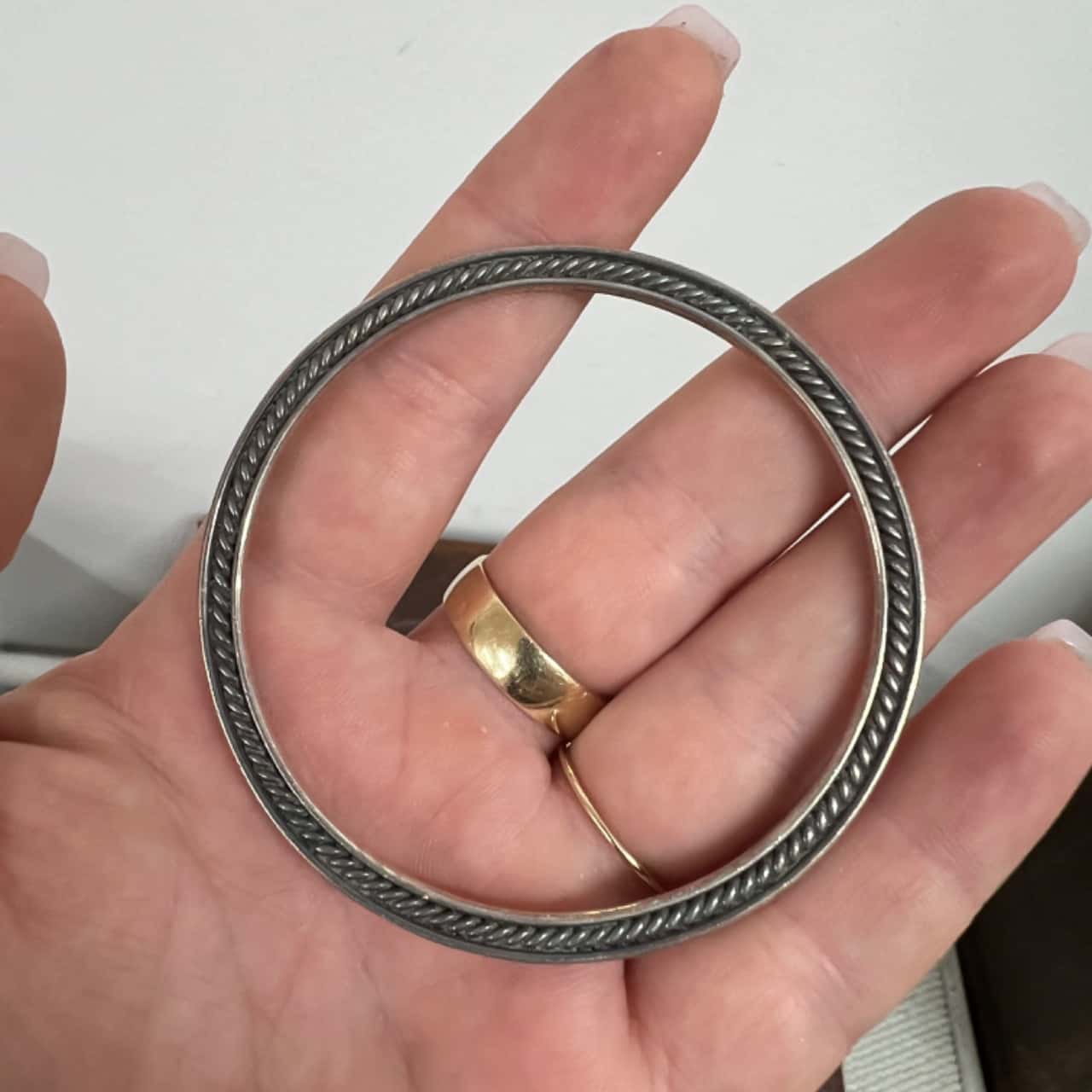 Sterling silver vintage bangle(s)