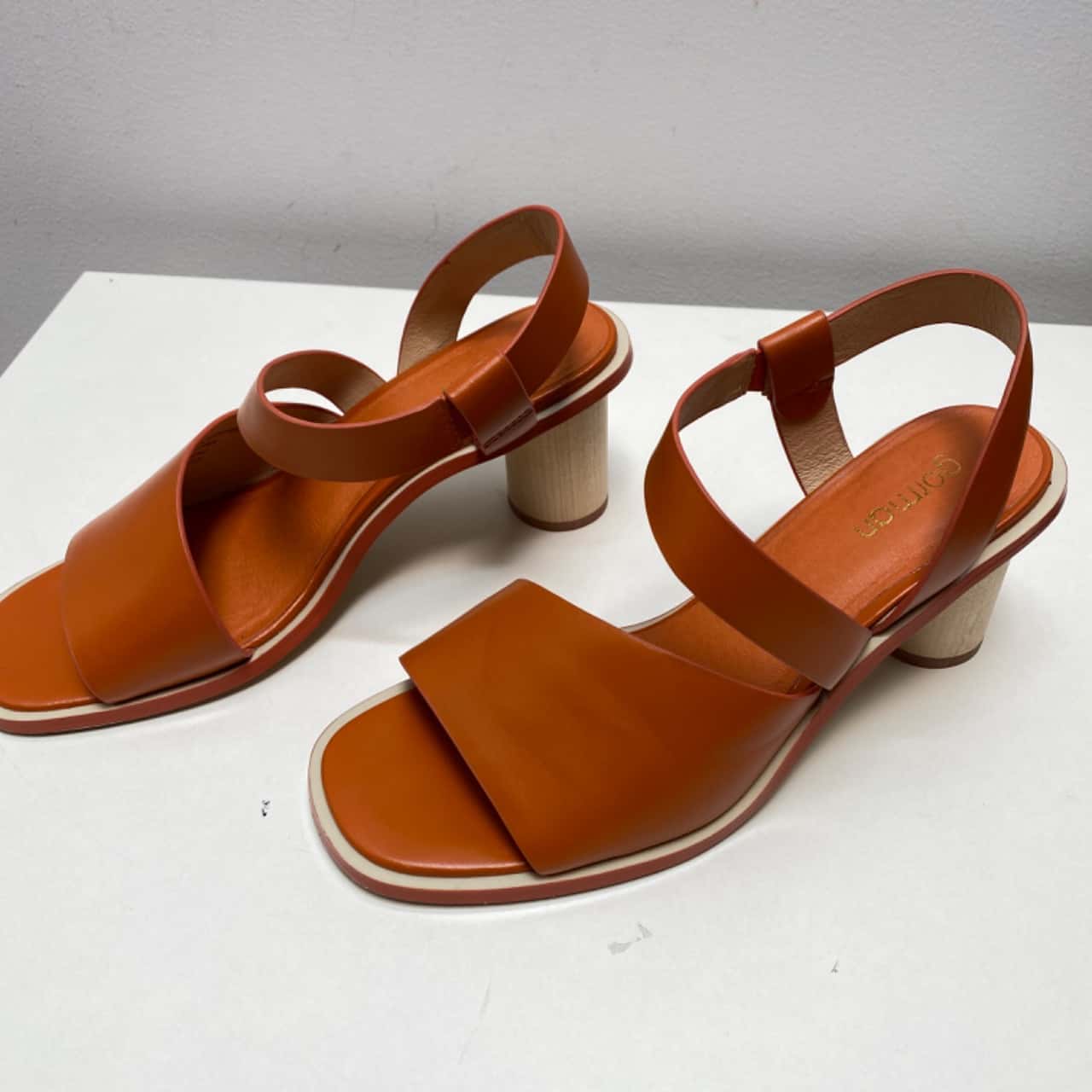 Gorman ‘Higher Places’ Ladies Shoes(s) - Used As New | Salvos Stores