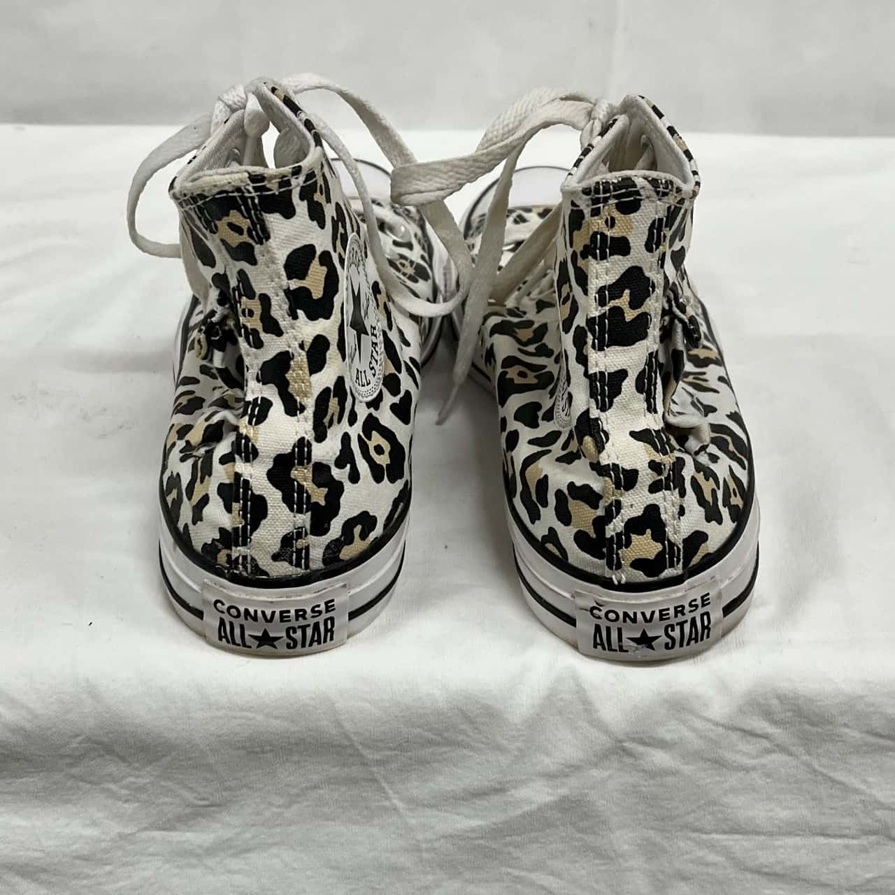 Converse Animal print Size 8 ankle boots (s)