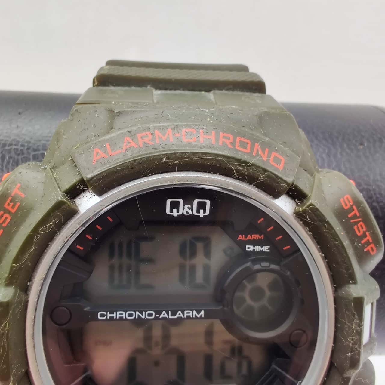 Mens Q&Q Quartz Multi Round Watch Made In Japan(s)