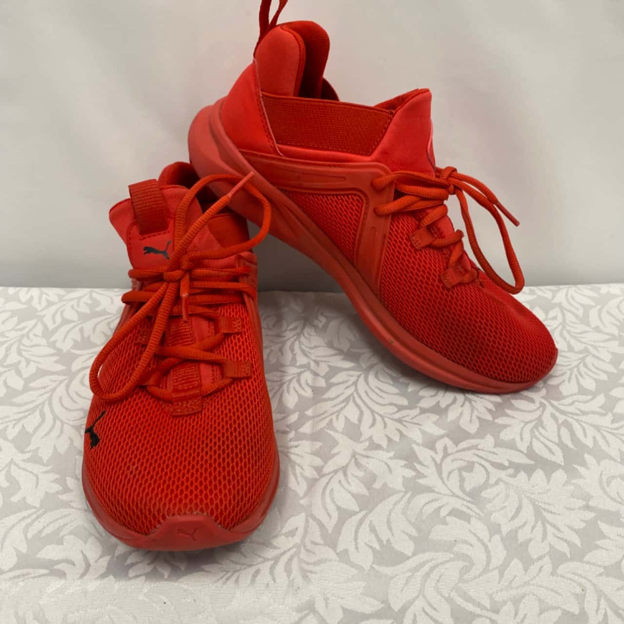 Puma Mens Runners Size US 8 (UK7) Red