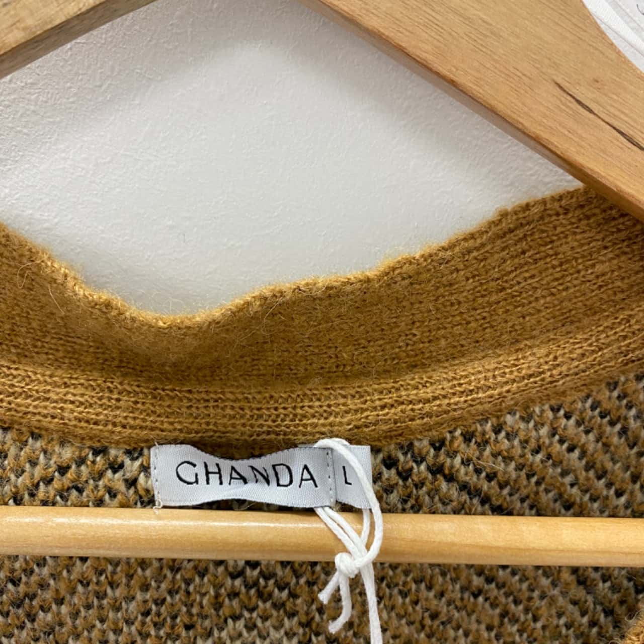 Ghanda Womens Size L Cardigans Beige (s)