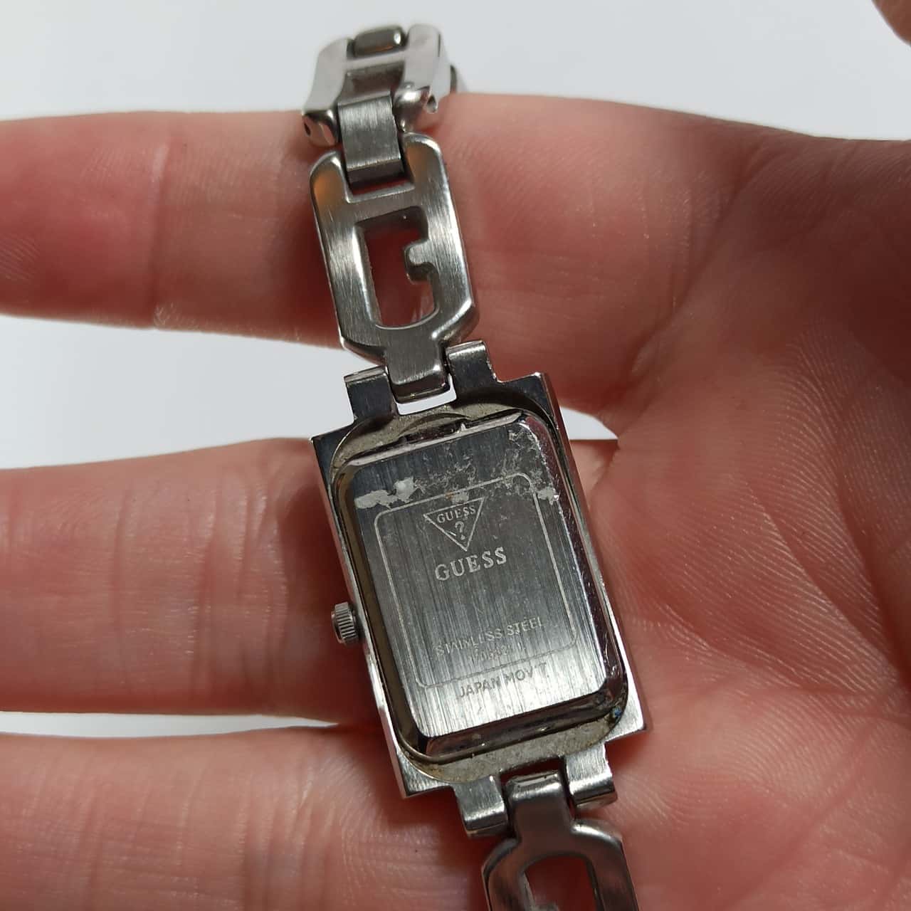 Guess Womens Silver Watch Rectangular Face, G Shaped band 17cm long (b7e)