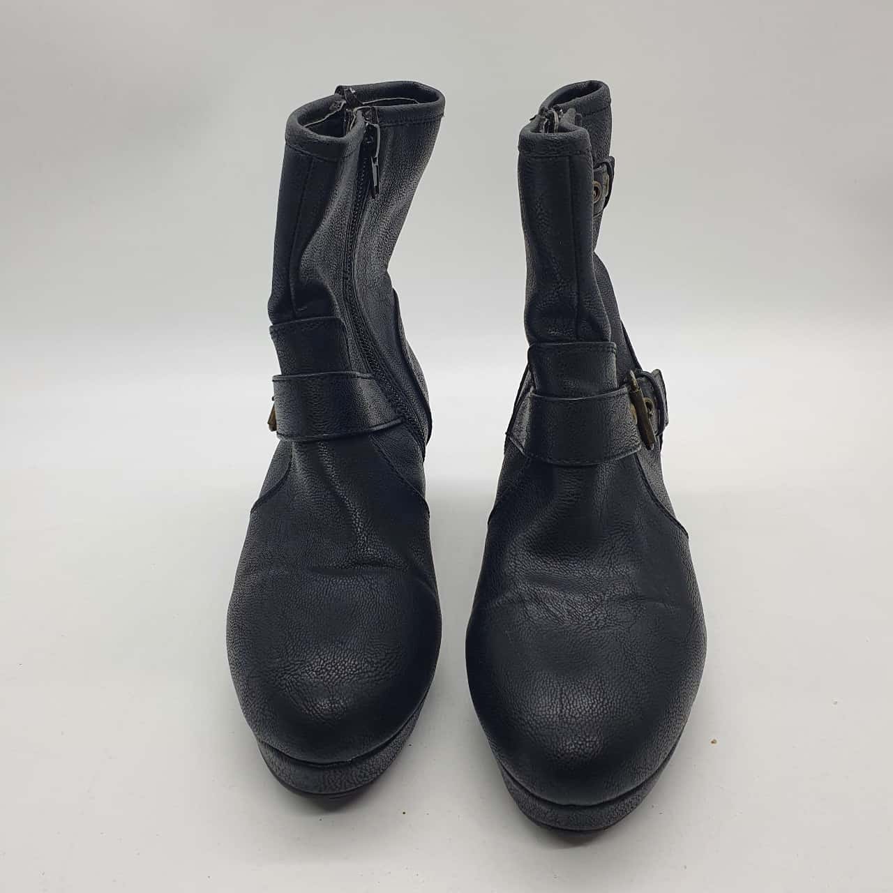 Womens Black Betts Boots