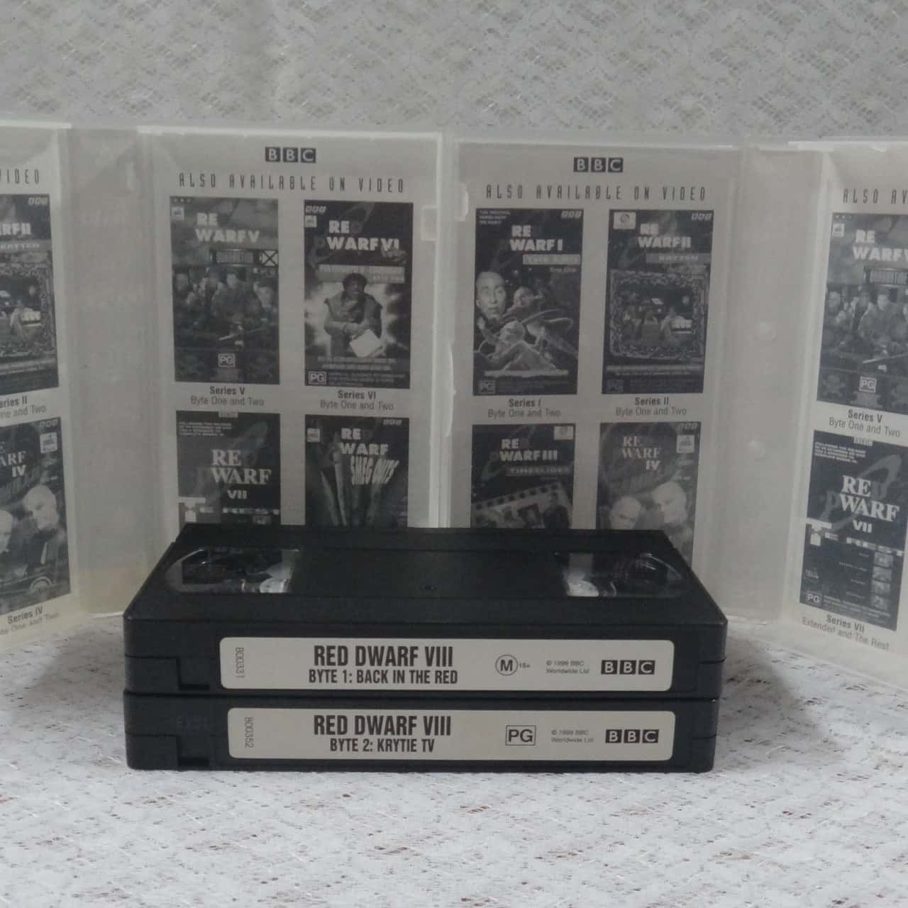 (New Low Price) BBC Red Dwarf 2 x VHS - Back in the Red (Byte 1) & Krytie TV (Byte 2)(s)