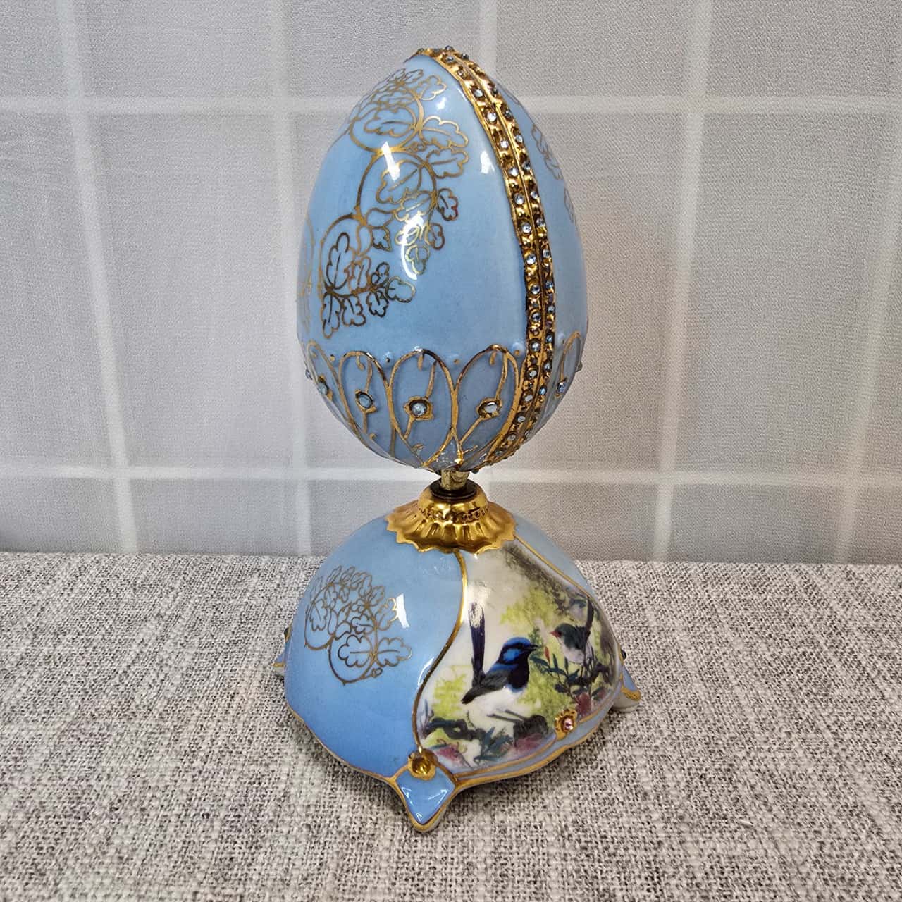 The Bradford Exchange Glittering Fairy Wrens Music Box(s) - Used Very ...