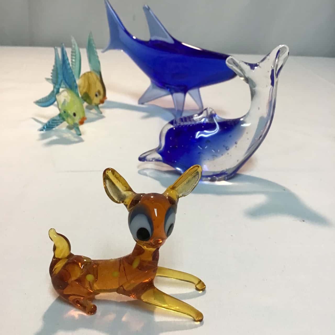 5 glass figurines(s)